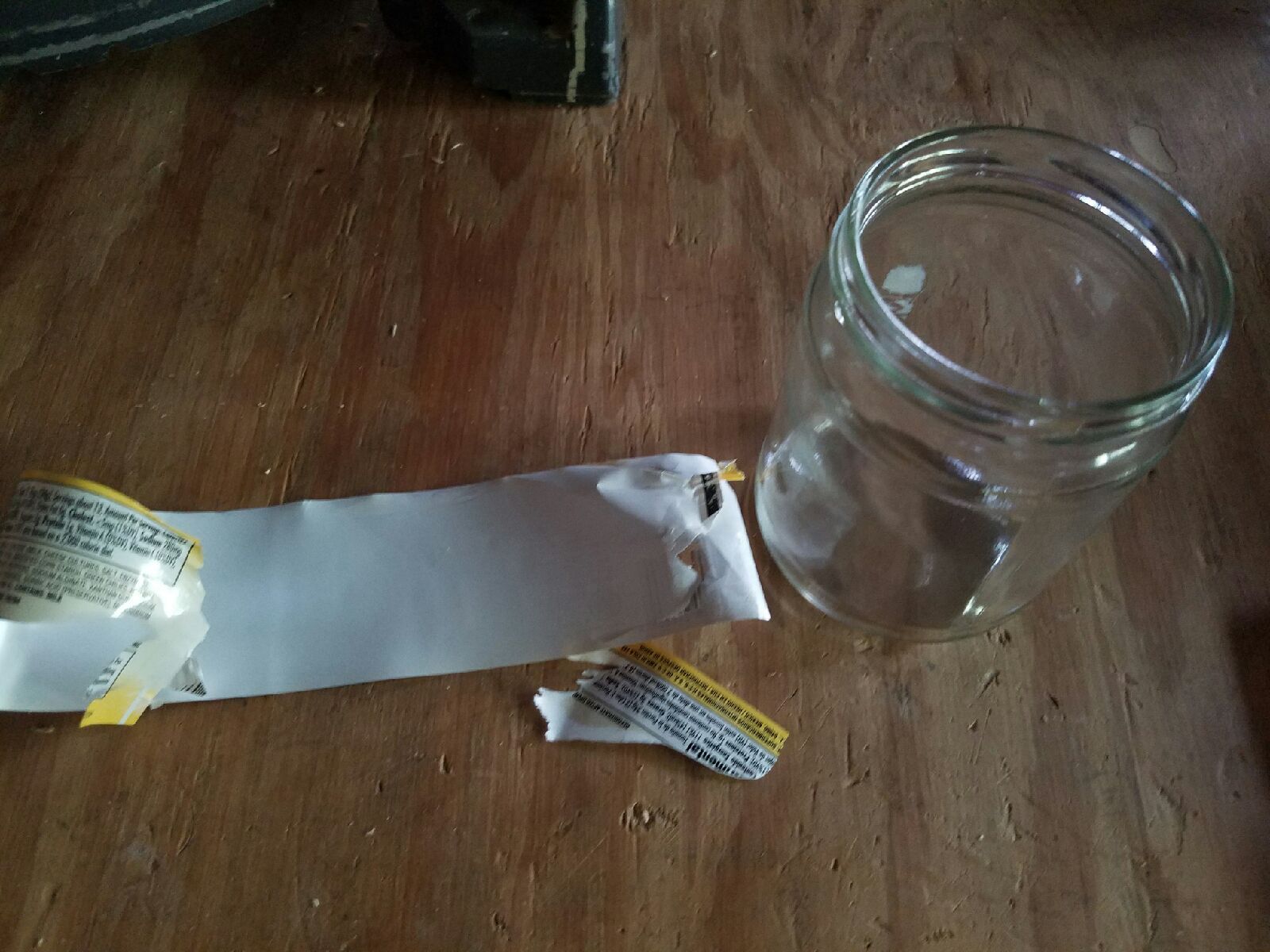 Simple Sawdust Container - Instructables