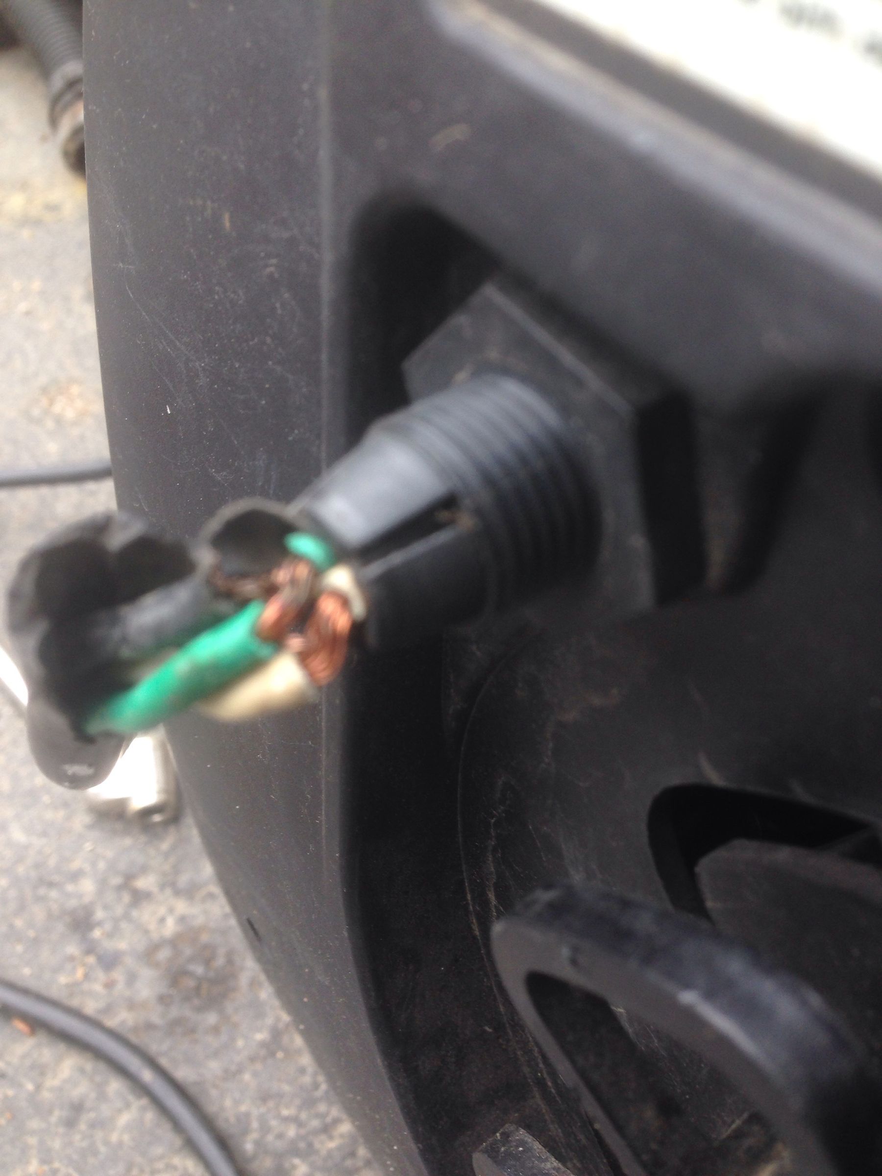 Portable Air Compressor Wire Fix : 4 Steps - Instructables