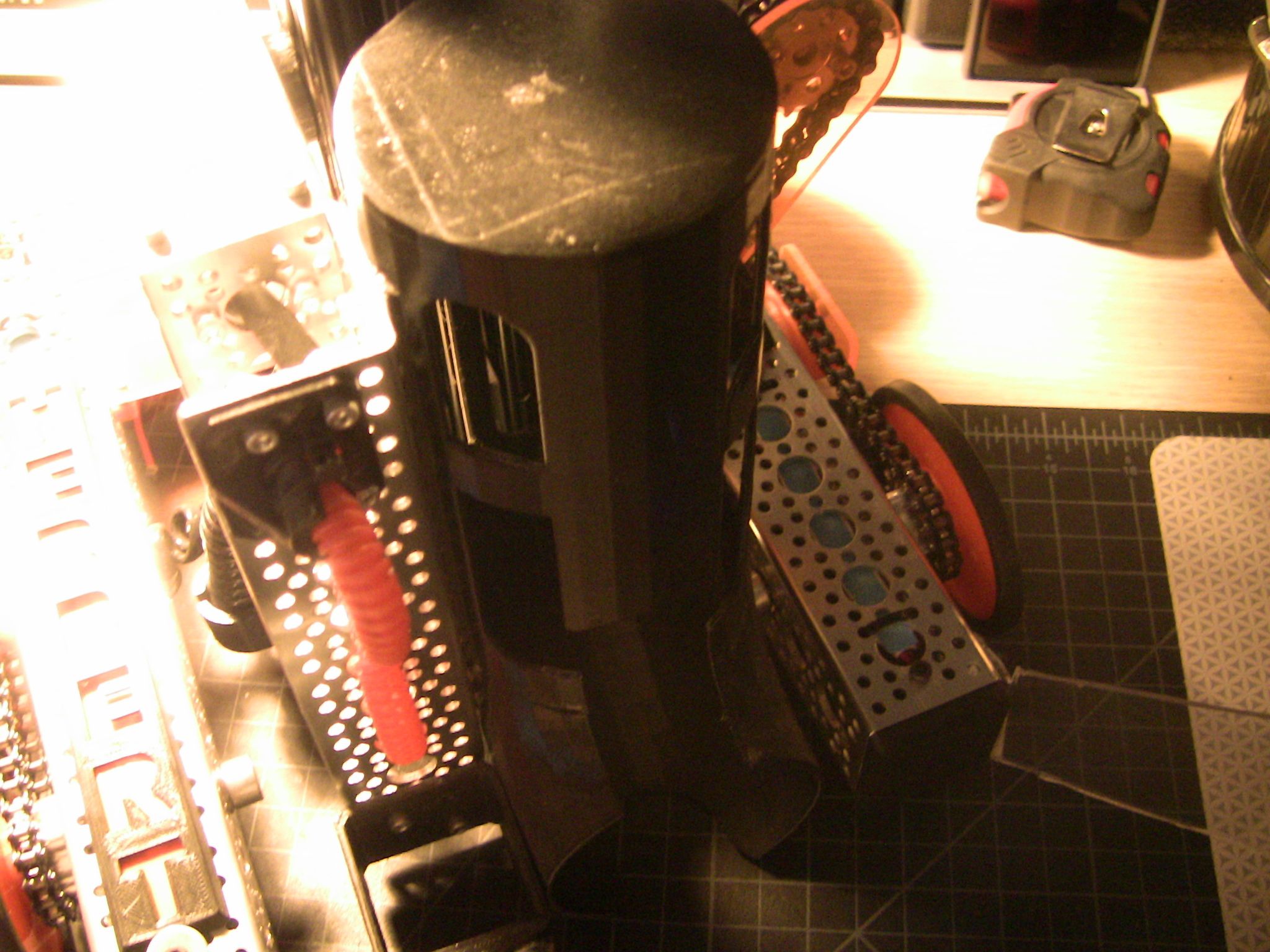 HERBERT: THE FTC-STYLE ELEVATOR BOT (MAKE IT MOVE) : 4 Steps (with ...