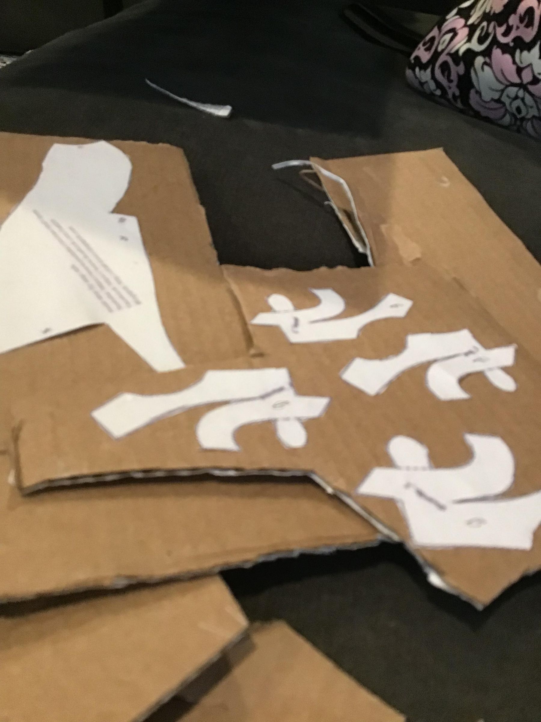 Iron Man Hand : 5 Steps - Instructables