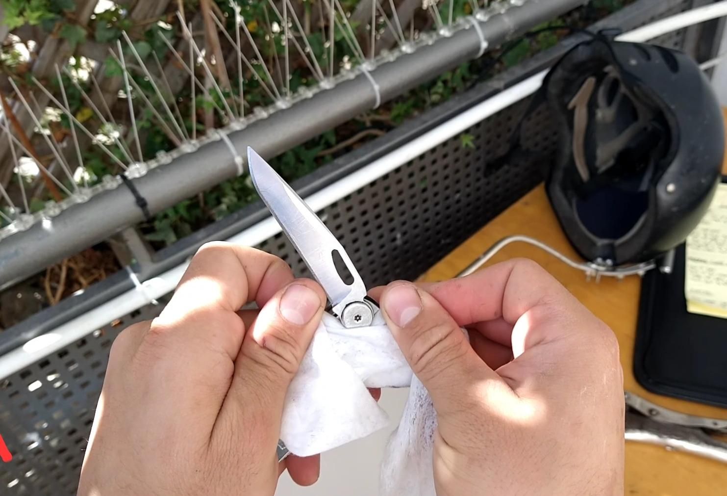 How to Break in a Leatherman: Stuck Pliers, Loose Handles, Jammed ...