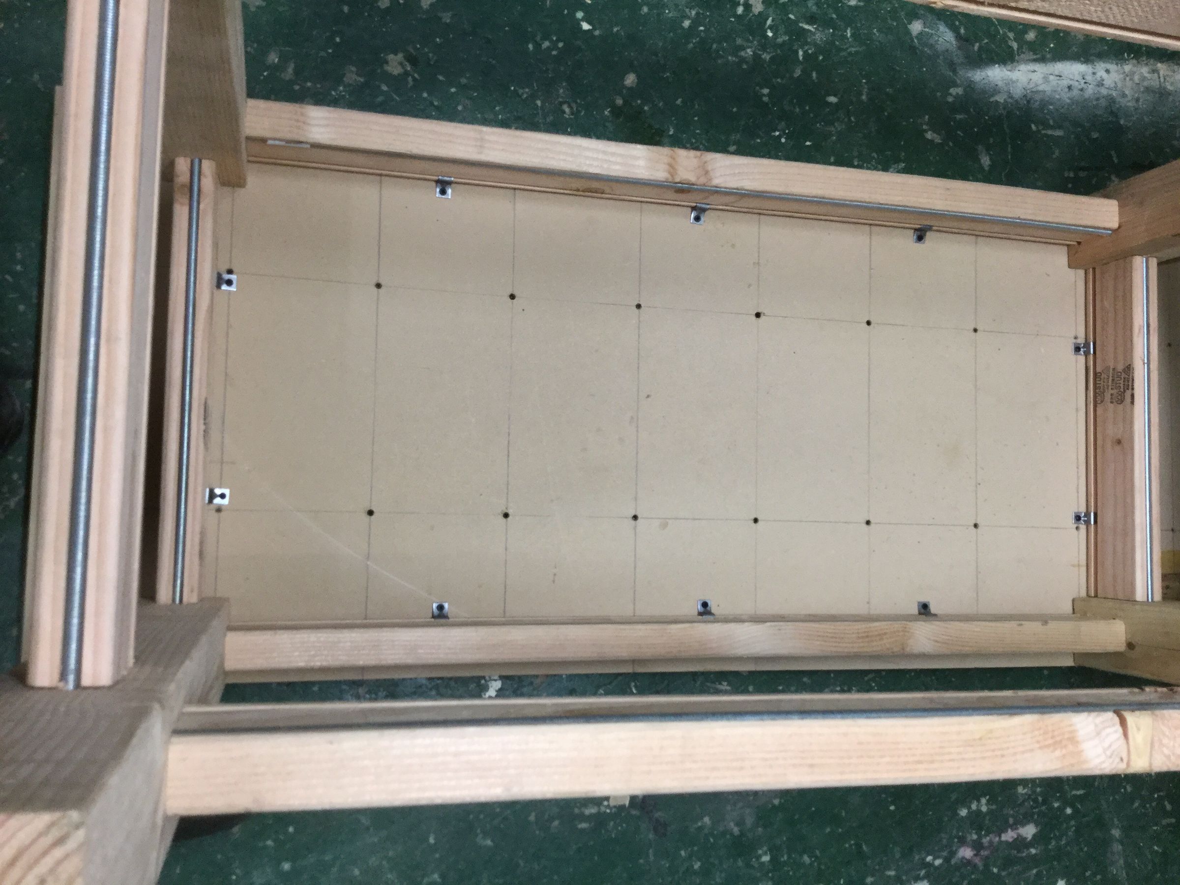 Sturdy Workbench : 12 Steps (with Pictures) - Instructables