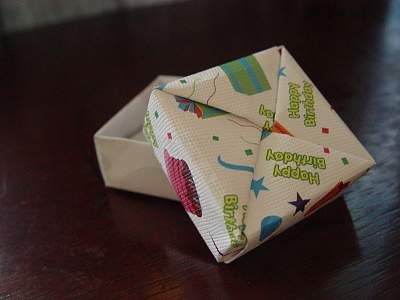 How to Make an Easy Origami Square Box! - Instructables