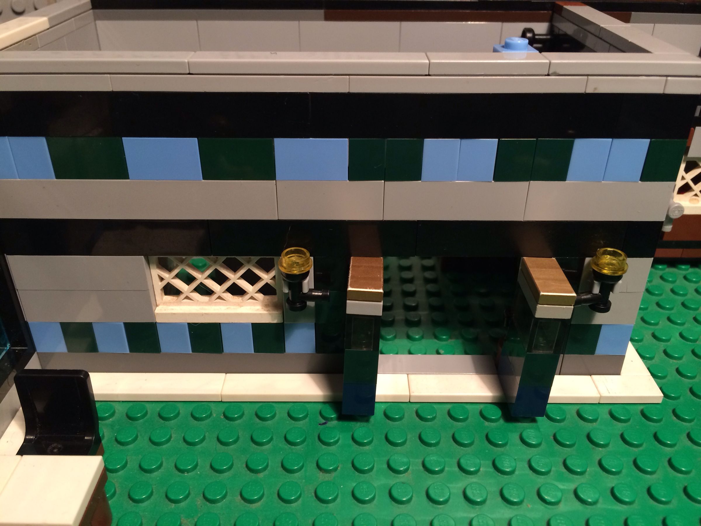 LEGO House/restaurant Modular Building : 4 Steps - Instructables