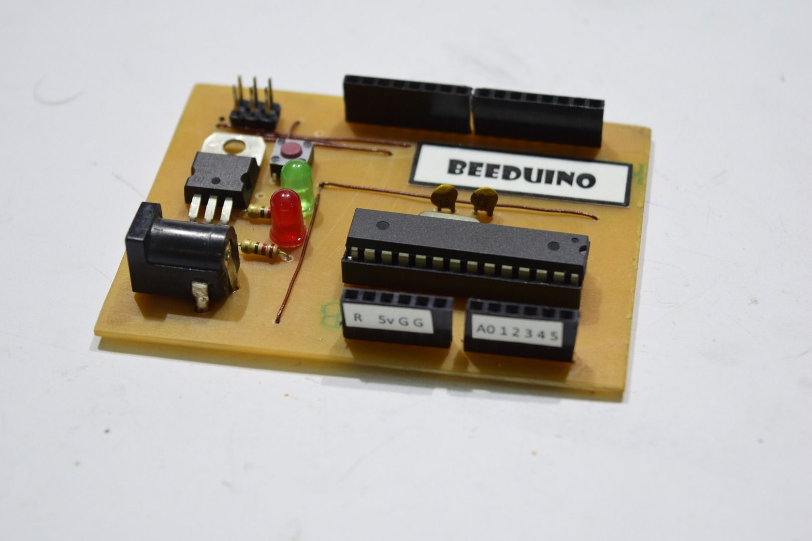Beeduino : Homemade Arduino Uno for $6 : 13 Steps (with Pictures ...