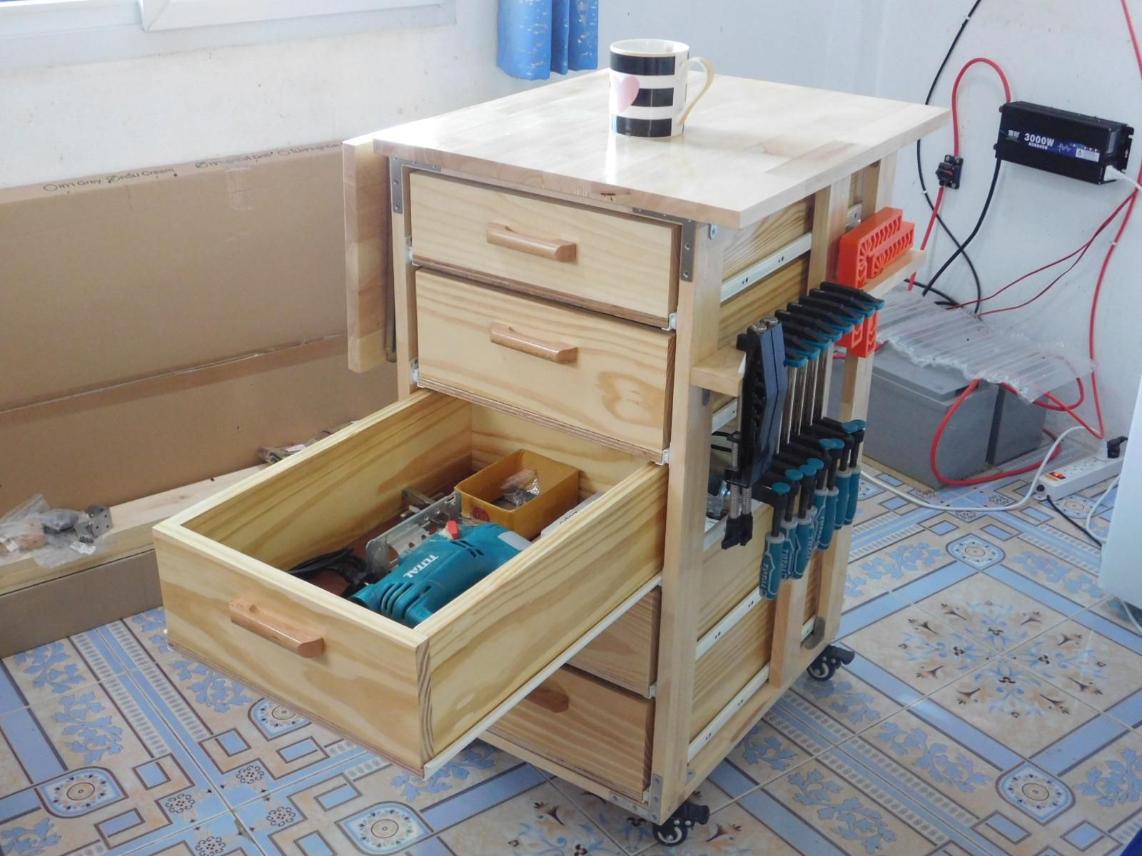 Simple Tool Cart & Assembly Table : 8 Steps (with Pictures) - Instructables