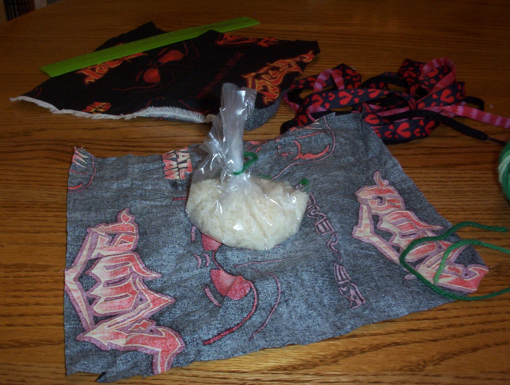 How to Make Homemade Practice Poi : 8 Steps (with Pictures) - Instructables