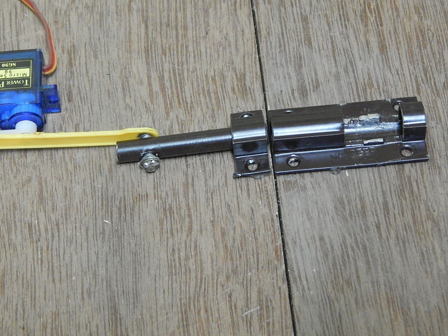 Linkit One BT - Number Lock With Custom Number : 12 Steps (with Pictures) - Instructables