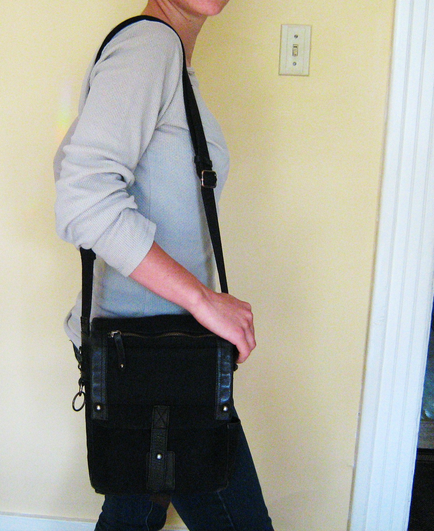 Easy DIY Transforming Purse-backpack : 6 Steps (with Pictures ...
