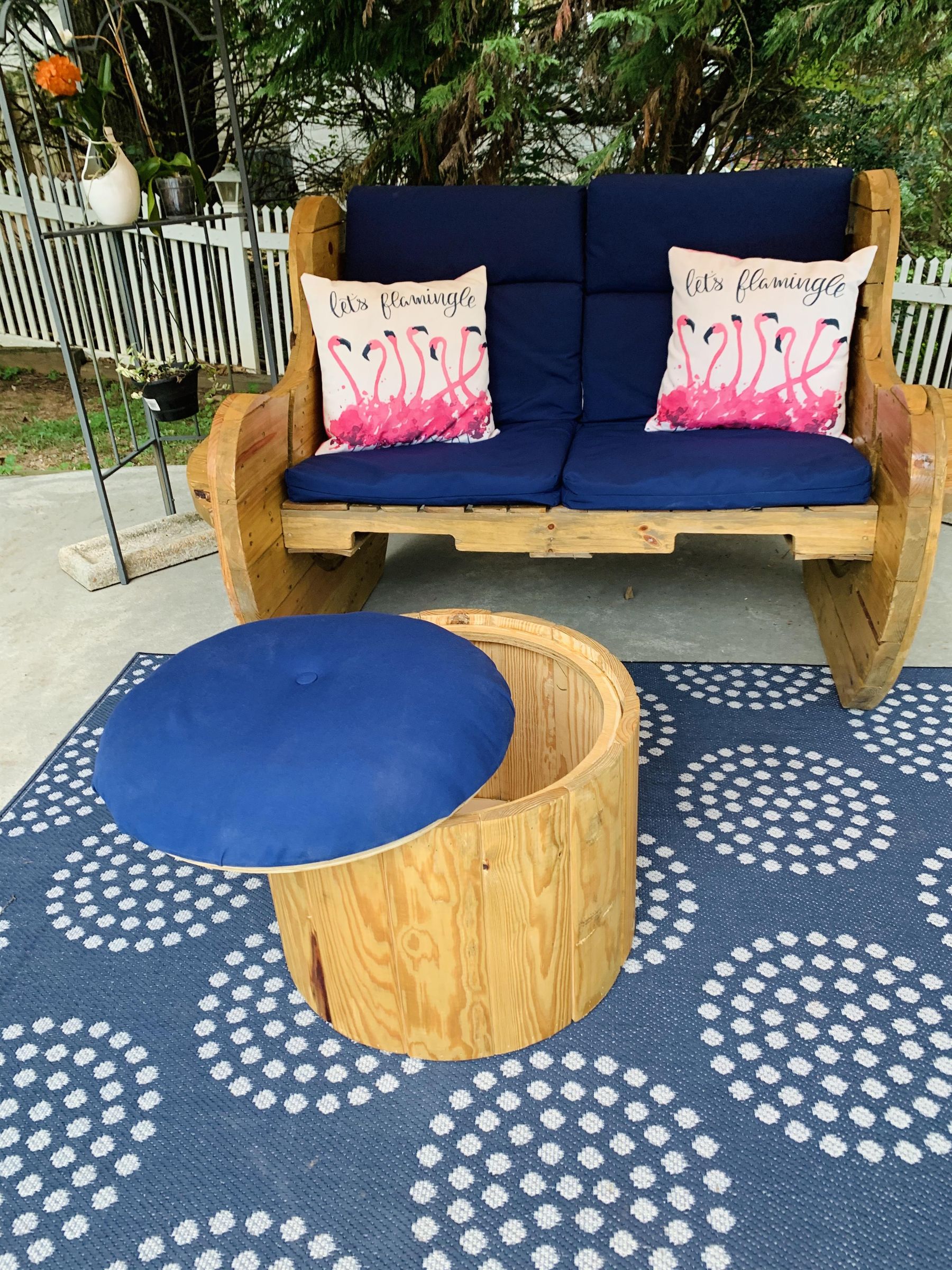 Upcycled Cable Spool Ottoman With Storage : 6 Steps (with Pictures ...