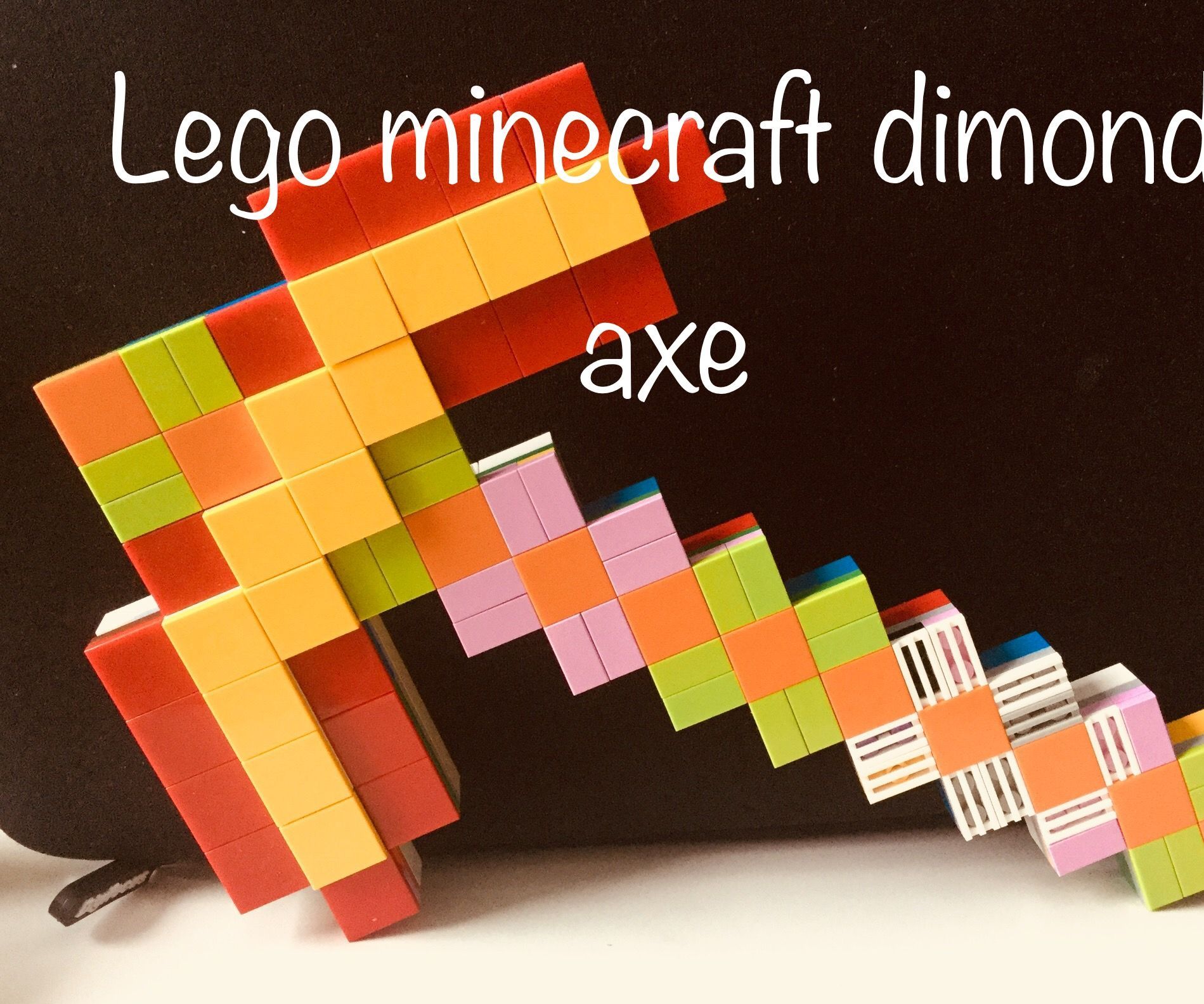 Lego Minecraft Diamond Pickaxe : 5 Steps - Instructables