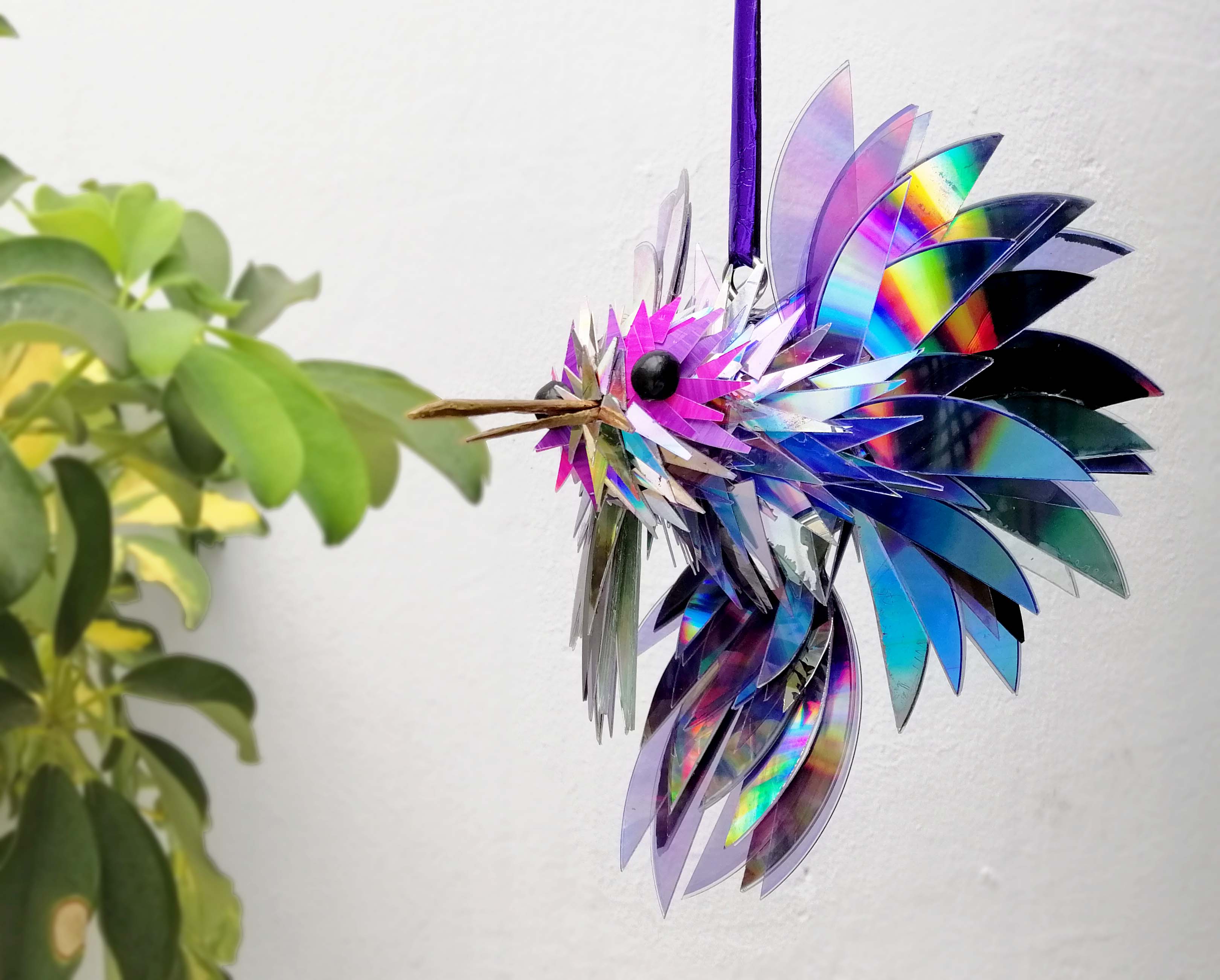 Broken CD Bird : 12 Steps (with Pictures) - Instructables