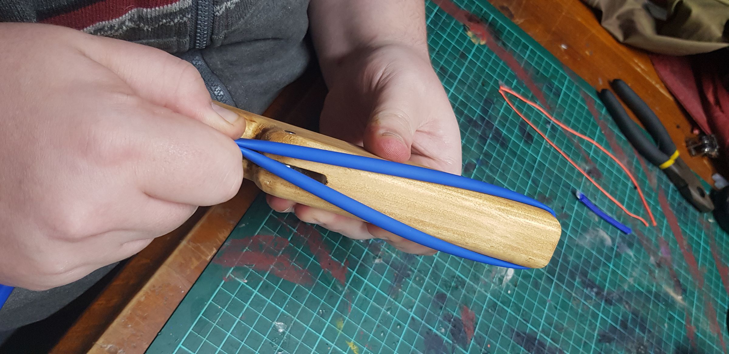 LARP Safe Band Gun Bands : 6 Steps - Instructables