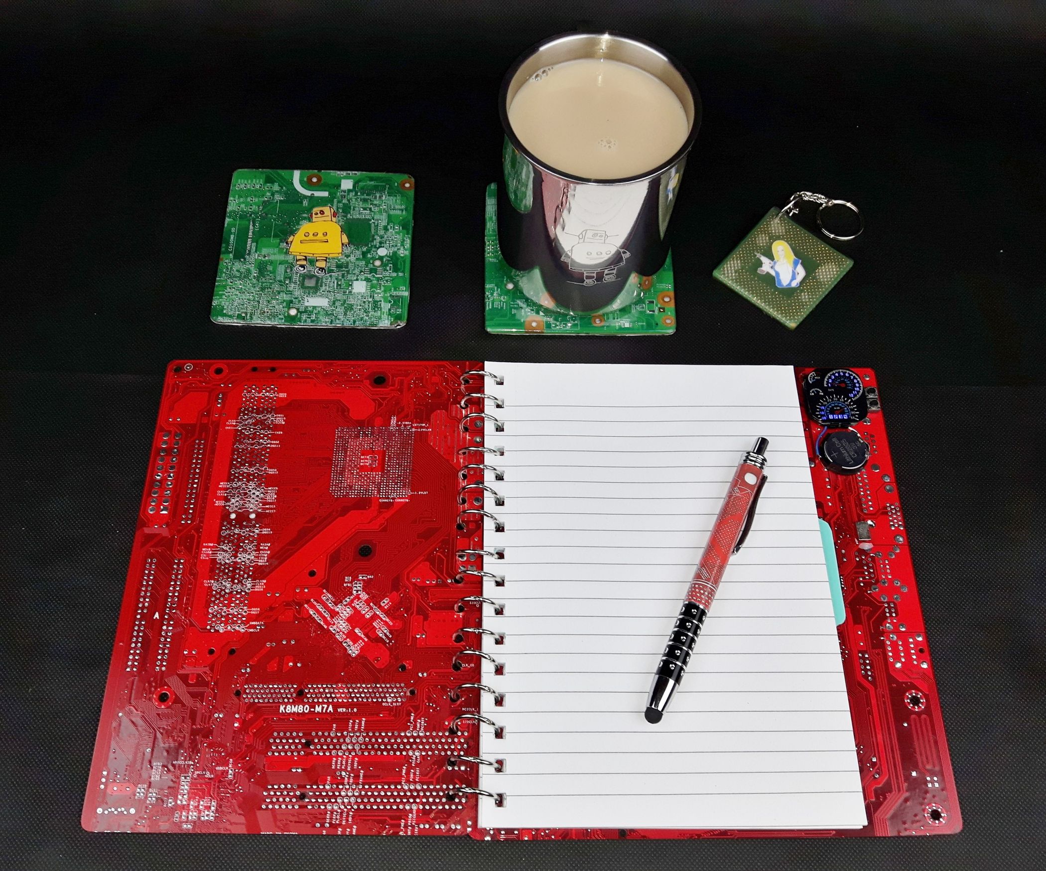 Upcycled Motherboard Notepad Gift Set : 10 Steps (with Pictures ...