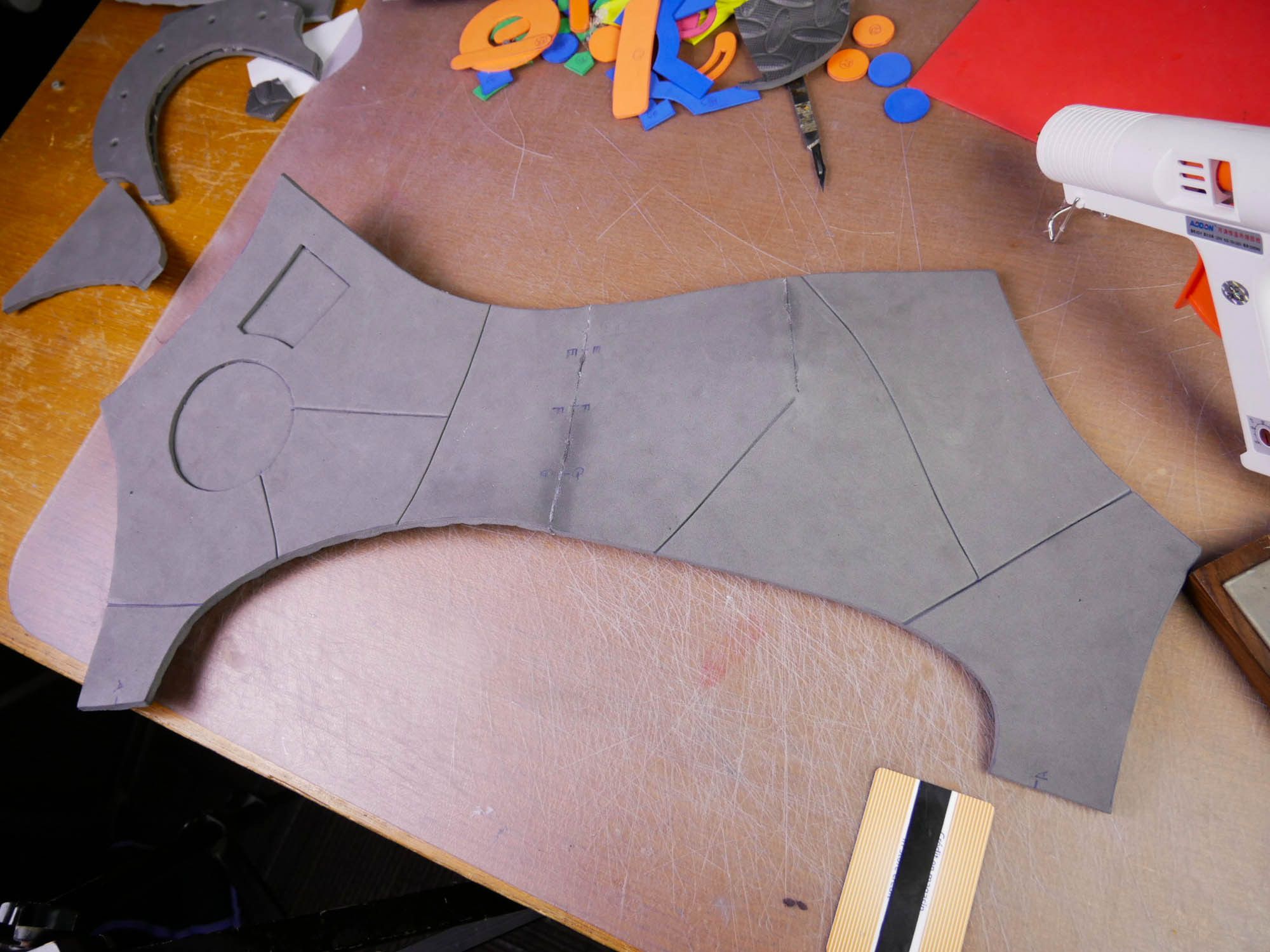 DIY Steampunk Shoulder Armor / Foam Armor Template : 41 Steps (with ...