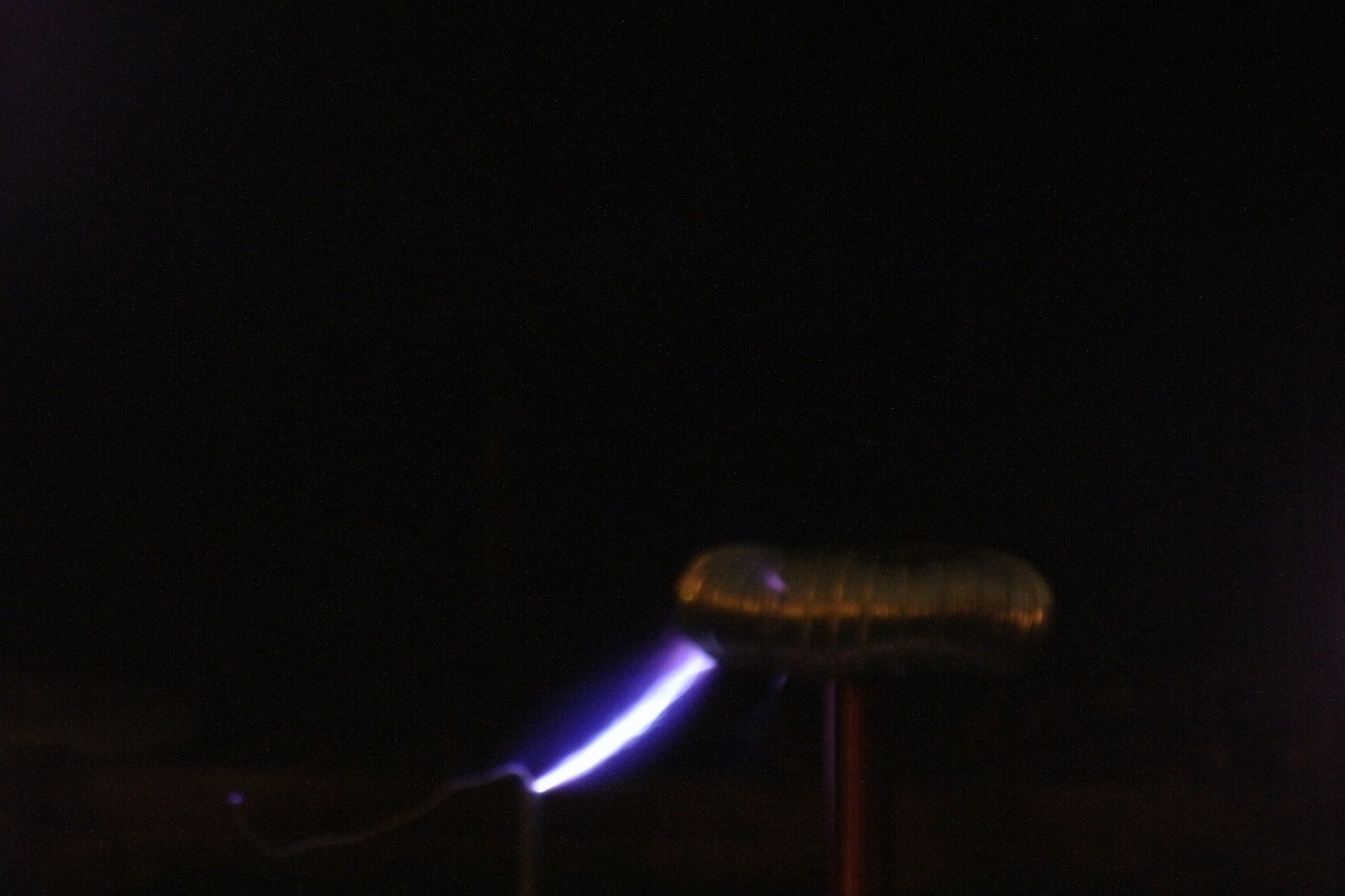 The Simple Tesla Coil : 12 Steps (with Pictures) - Instructables
