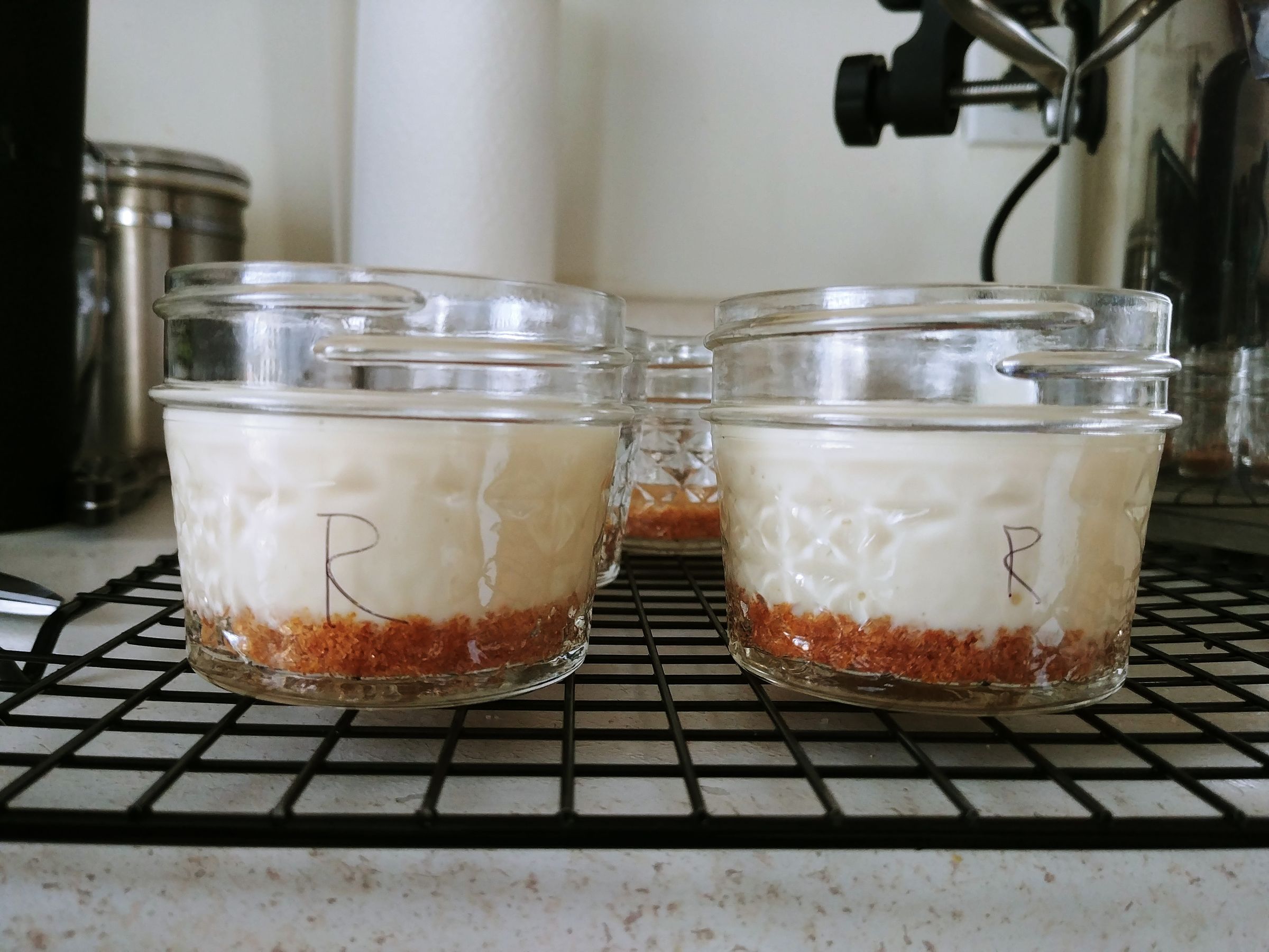 Ultimate Guide to Cheesecake : 11 Steps - Instructables