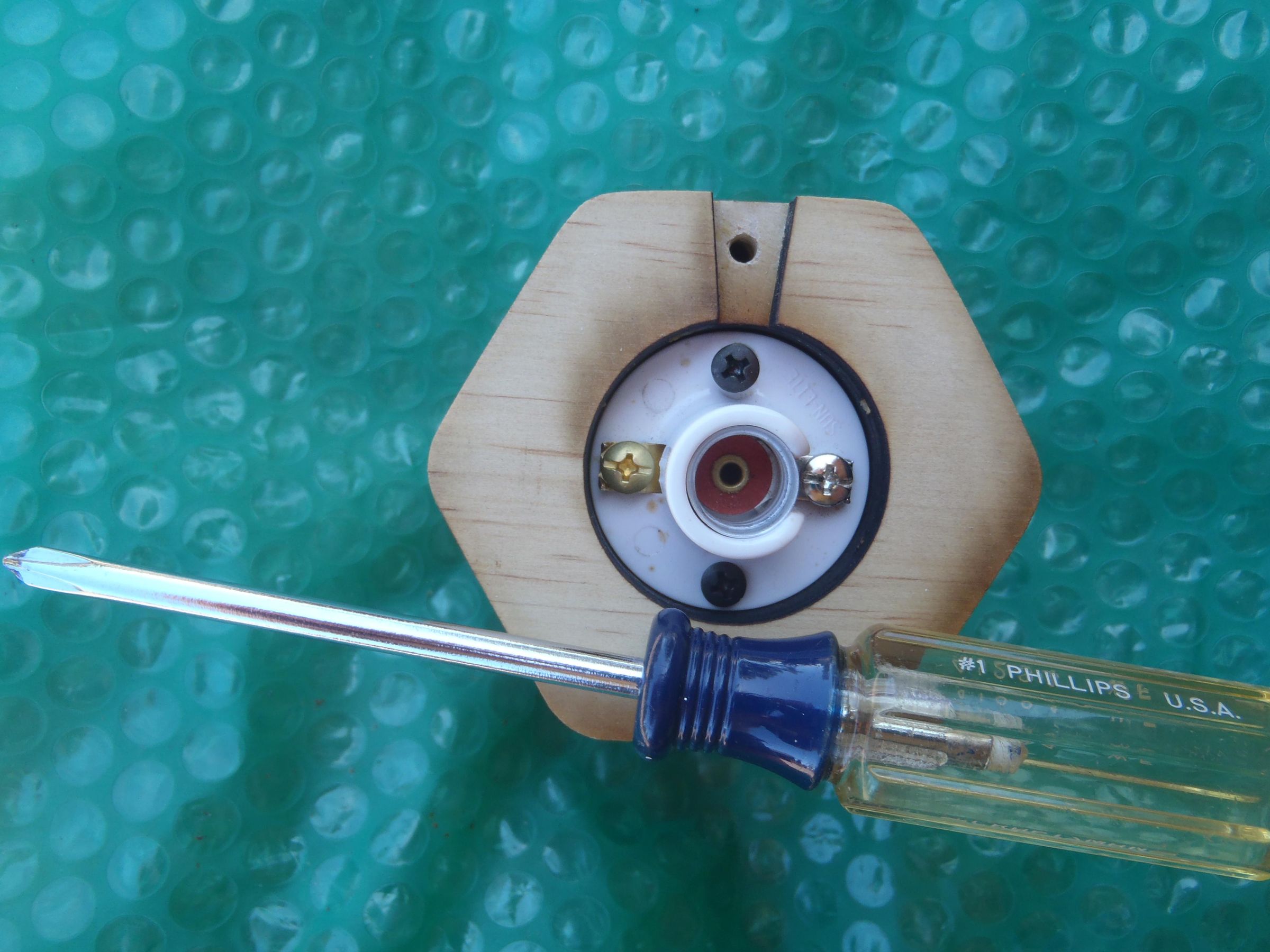 Customizable Plywood and Acrylic Hinged Lamp : 5 Steps (with Pictures ...