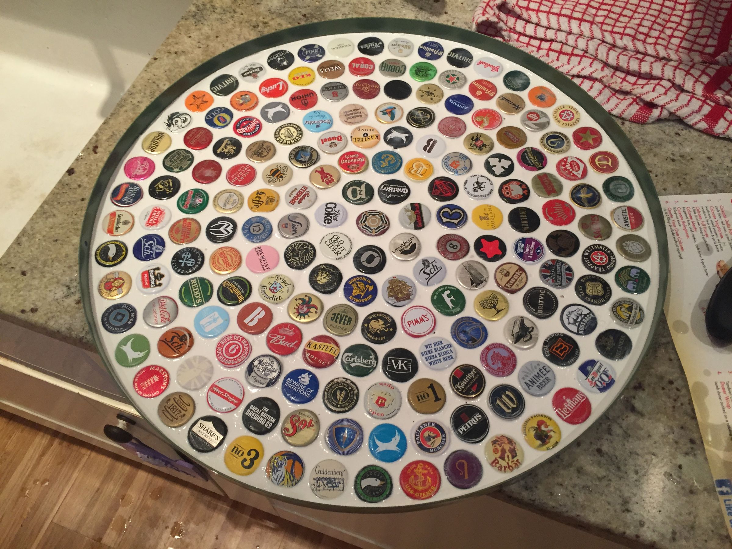 Bottle Cap Tray Table With Grout and Resin : 8 Steps (with Pictures ...