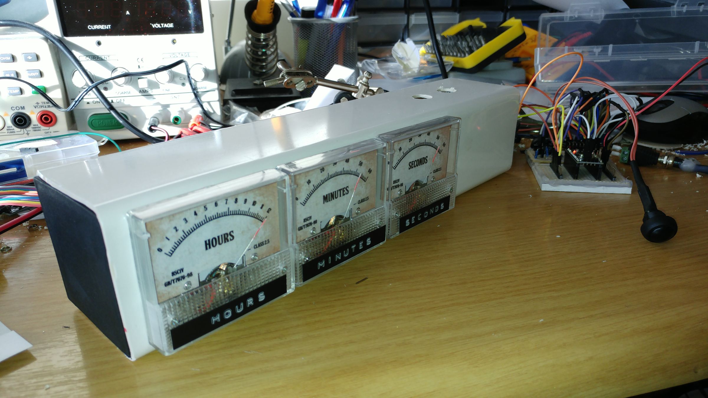 Steampunk Voltmeter Clock : 6 Steps (with Pictures) - Instructables