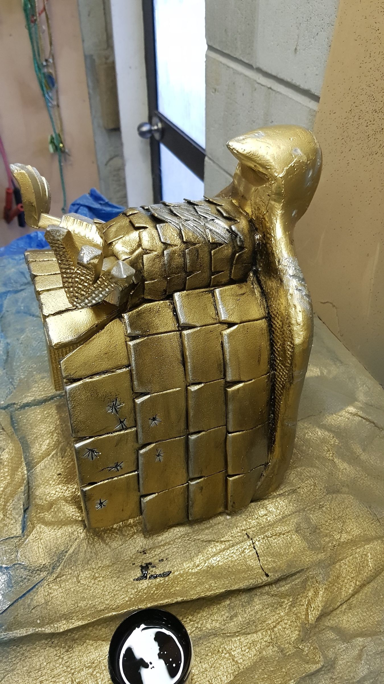 Judge Dredd Shoulder Armour : 3 Steps - Instructables