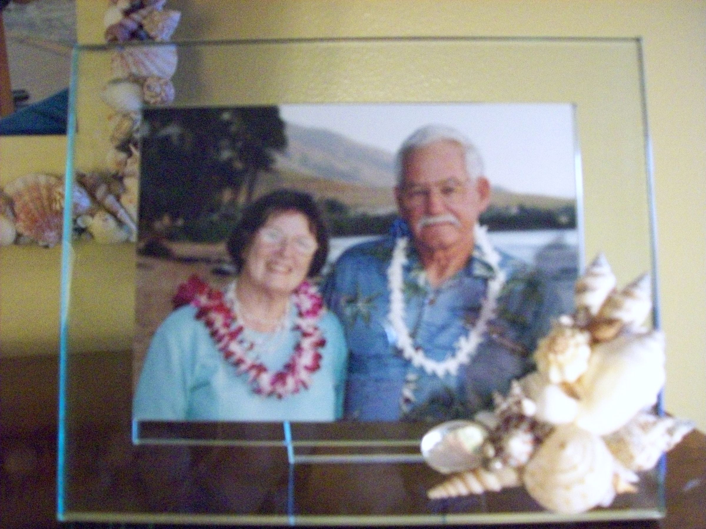 Shell-Embellished Photo Frames : 3 Steps - Instructables