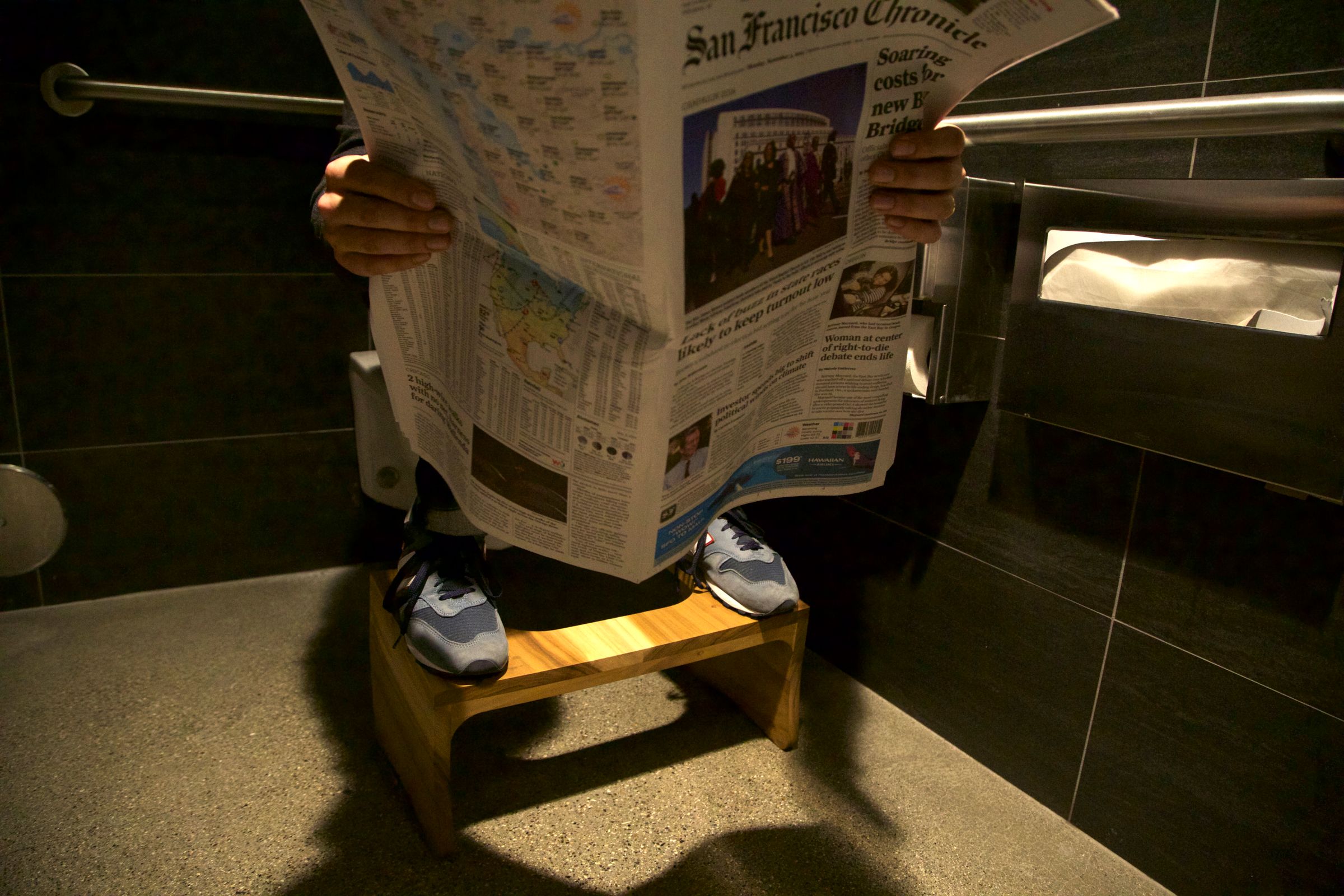 Fancy Wooden Toilet Stool : 5 Steps (with Pictures) - Instructables