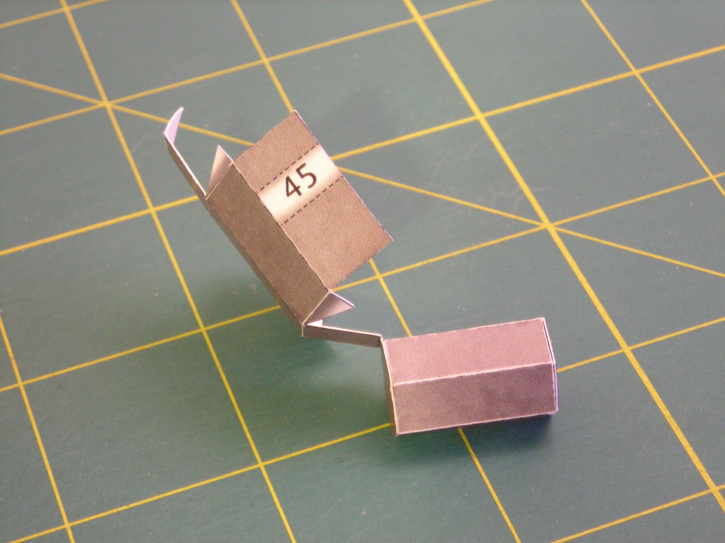 Walking Papercraft Mech Warrior : 20 Steps (with Pictures) - Instructables