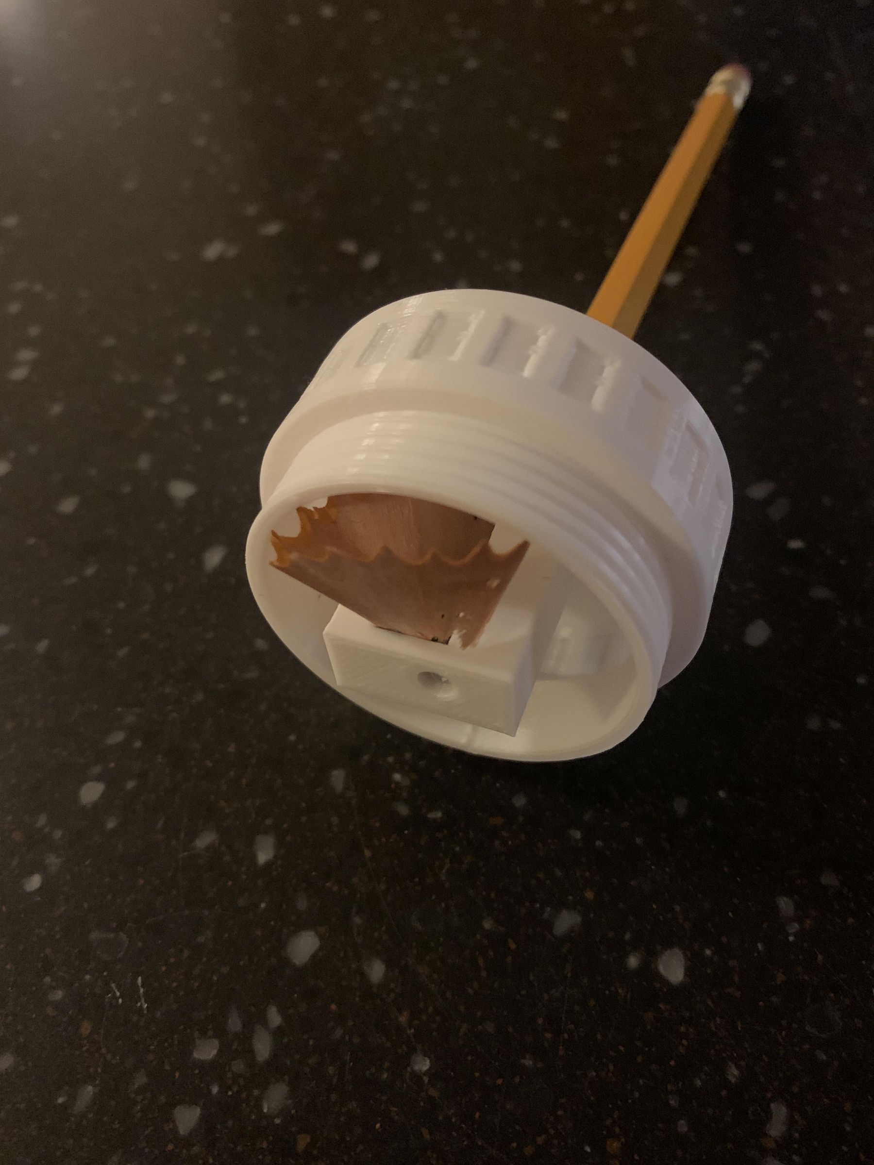 Pencil Sharpening's Pot : 5 Steps - Instructables
