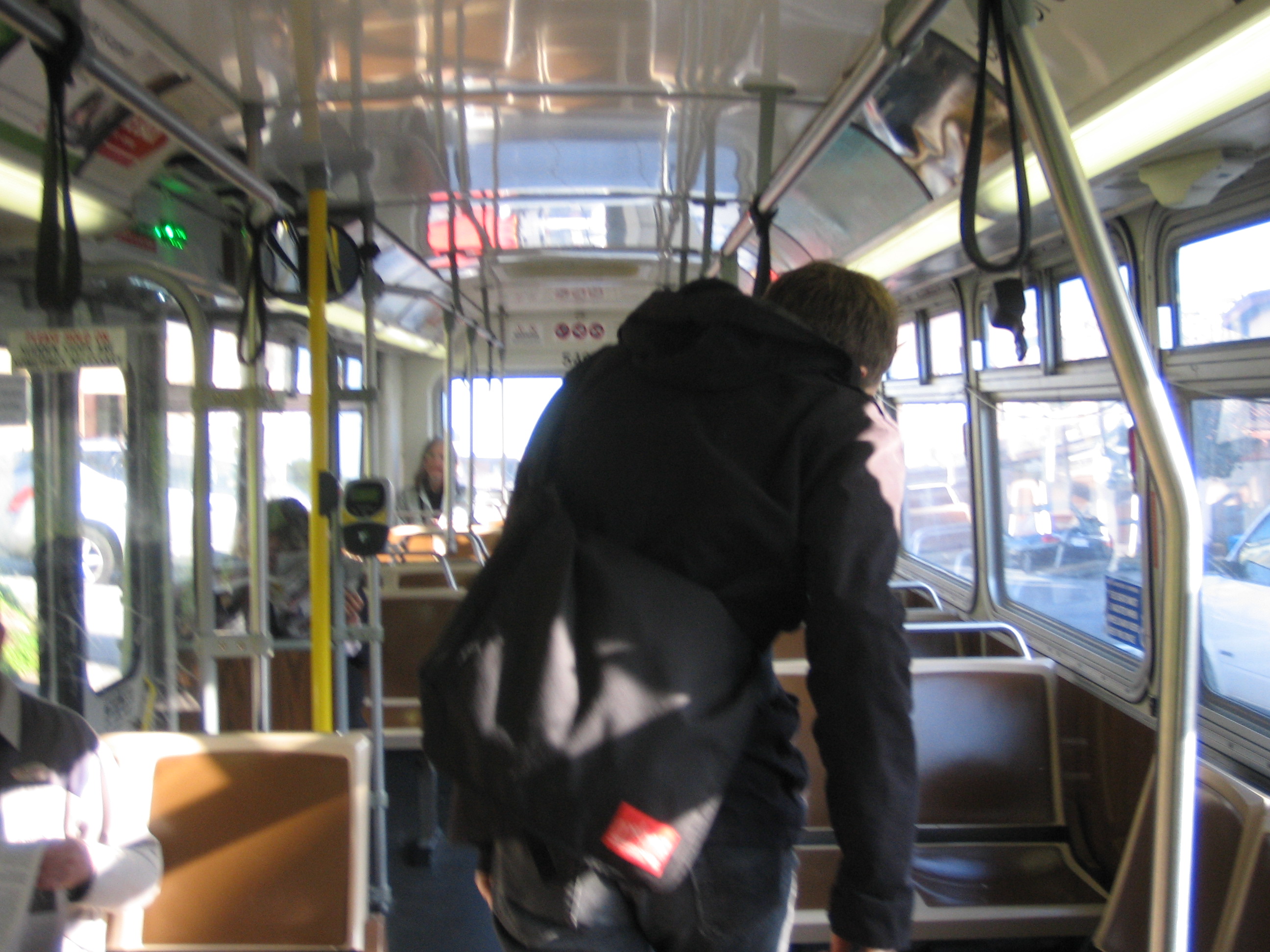 How to Ride the MUNI Bus (San Francisco) : 6 Steps - Instructables