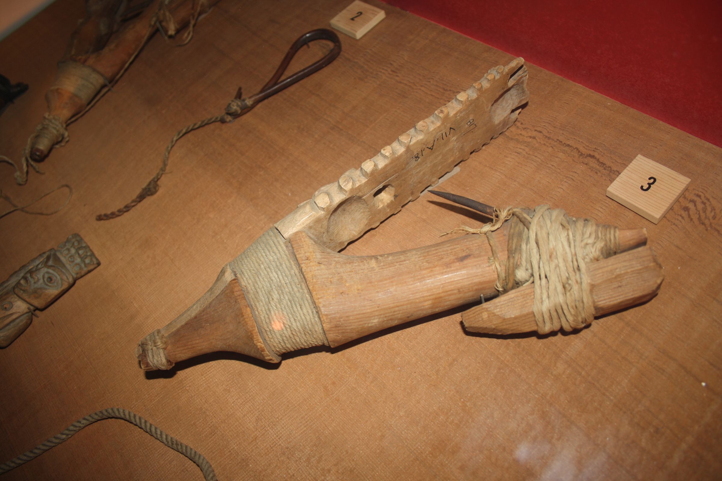 Handcarved Native American Halibut Hook : 9 Steps (with Pictures ...