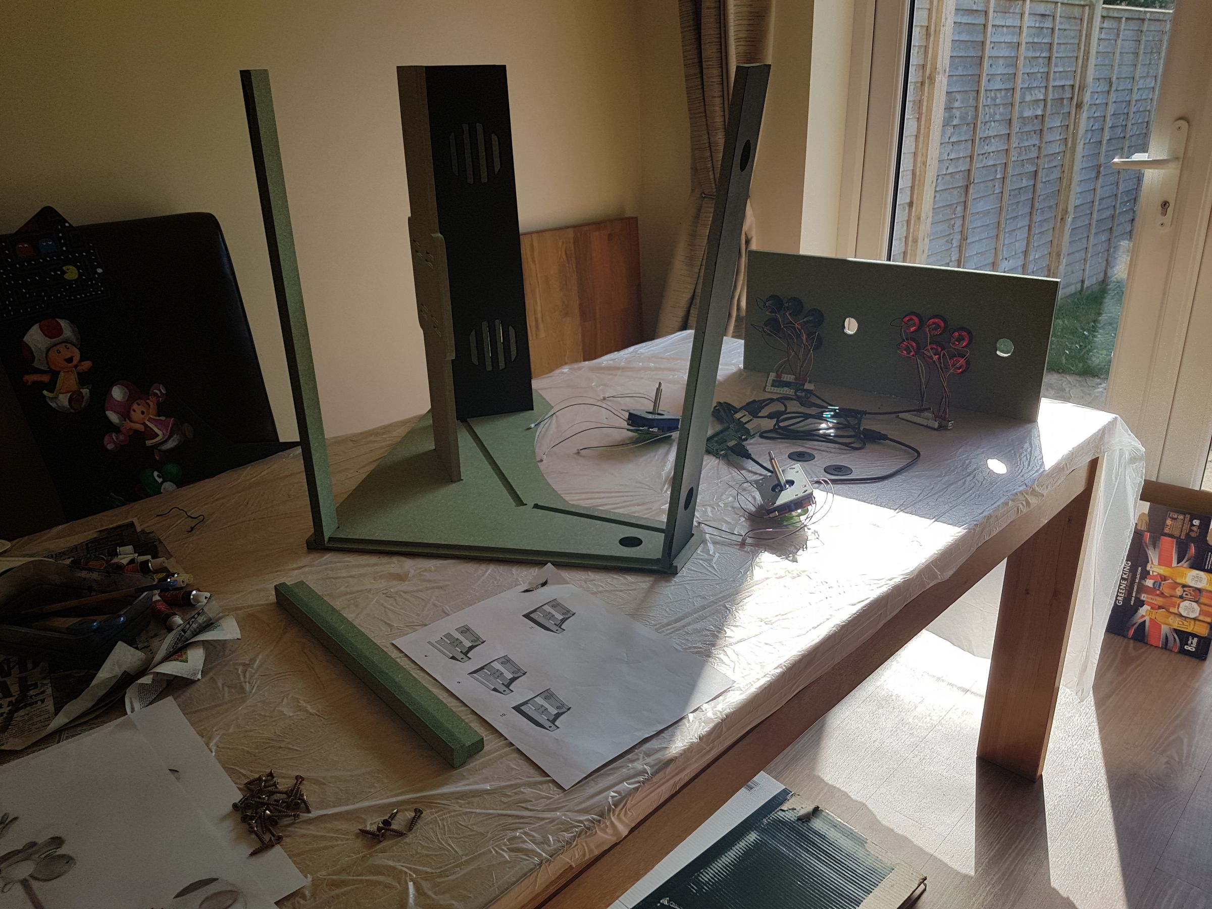 Hand Painted Retro/Space Themed Arcade Cabinet : 6 Steps (with Pictures ...