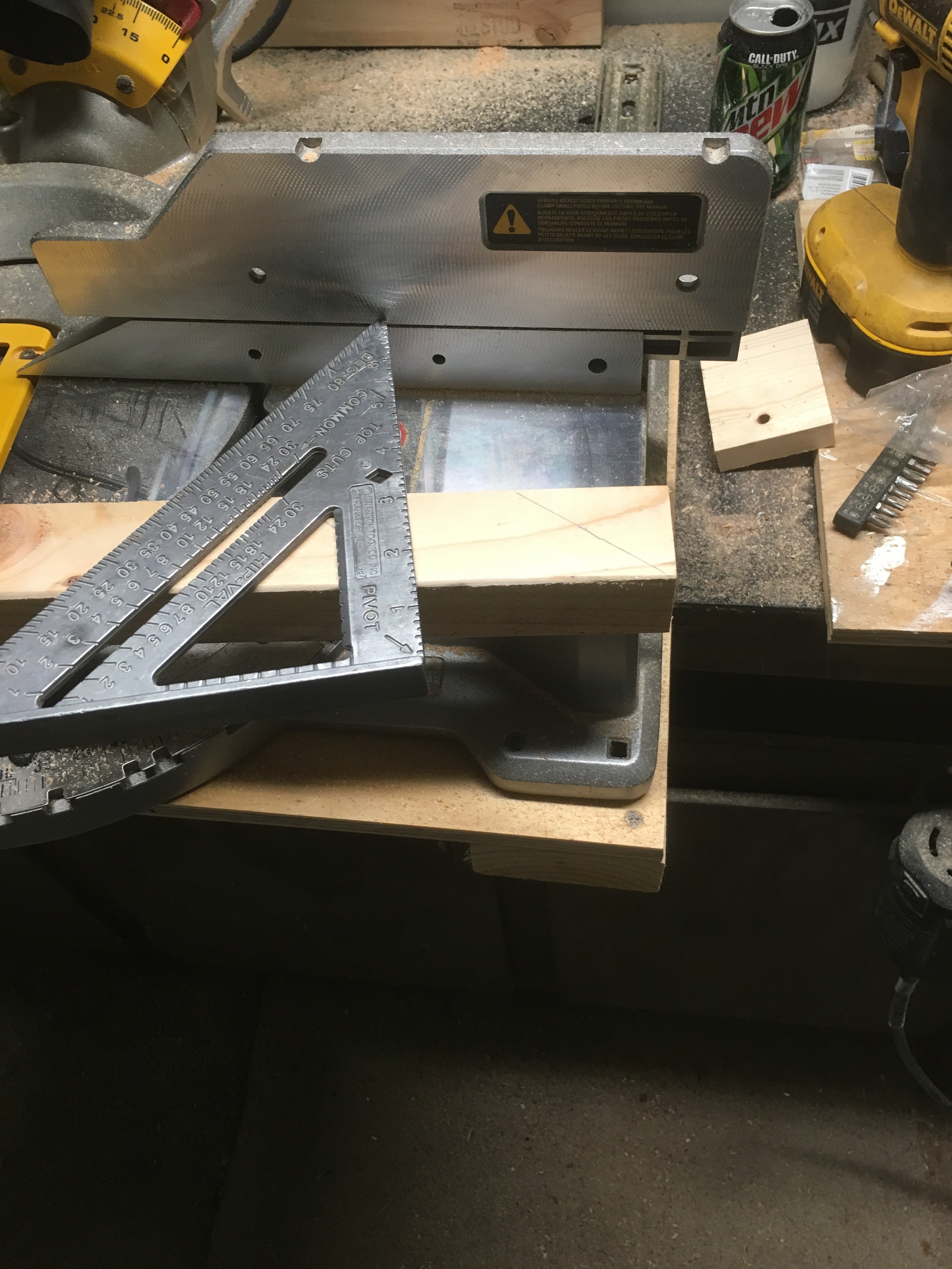2x4 Rolling Stand : 3 Steps (with Pictures) - Instructables
