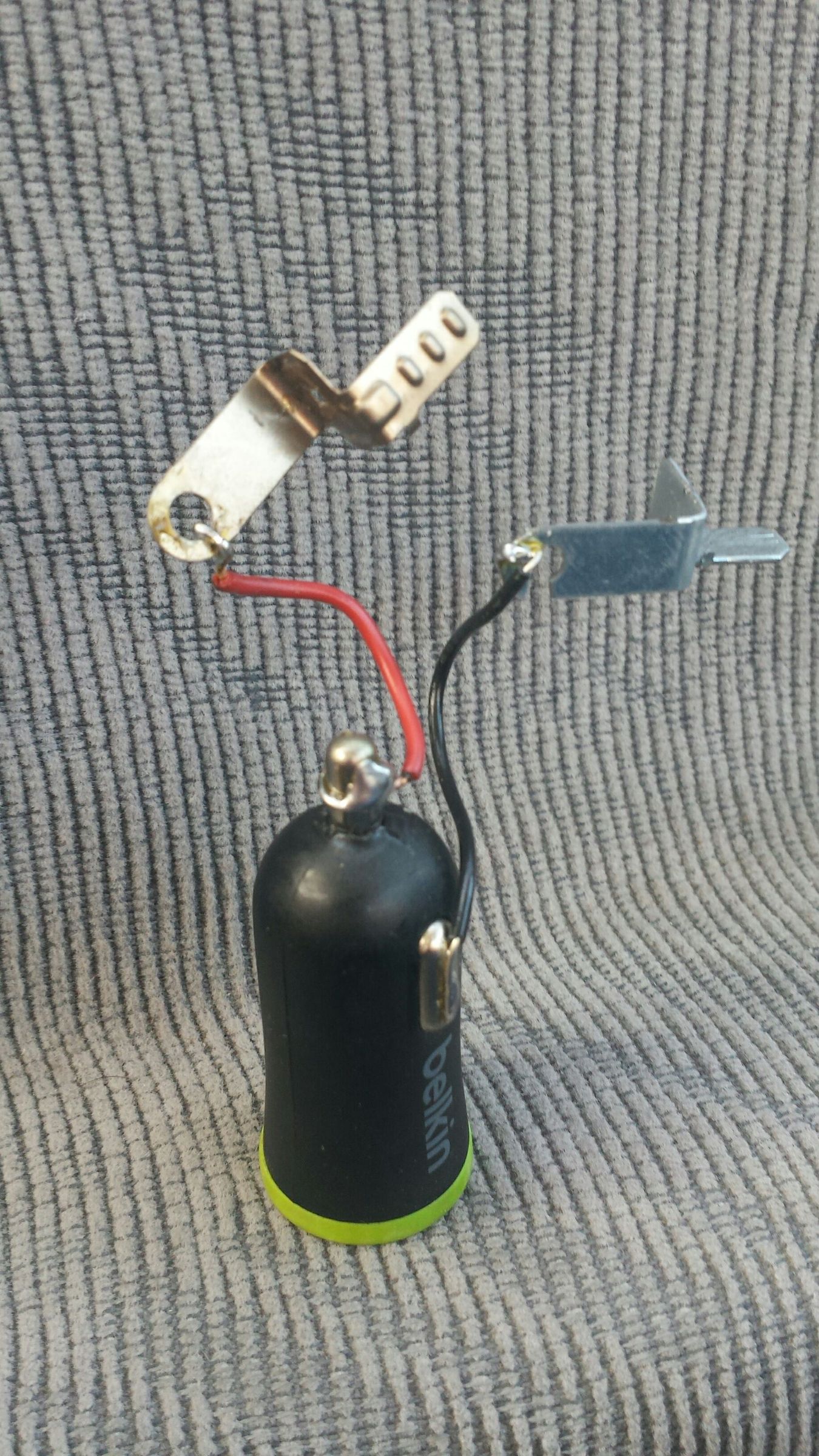 Install an Extra Car Charger : 5 Steps (with Pictures) - Instructables