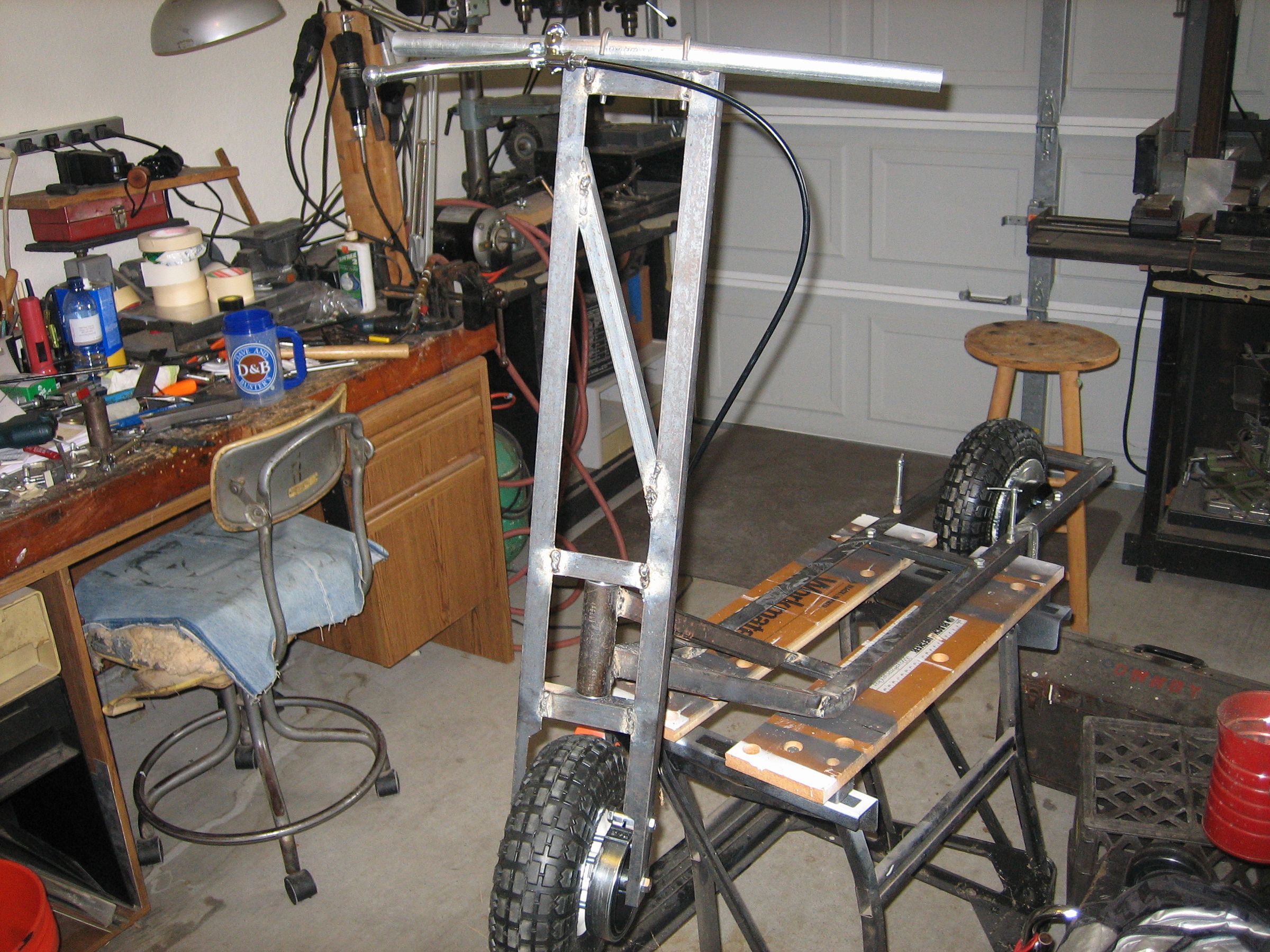 Electric Scooter Pushed by Monkey : 8 Steps (with Pictures) - Instructables