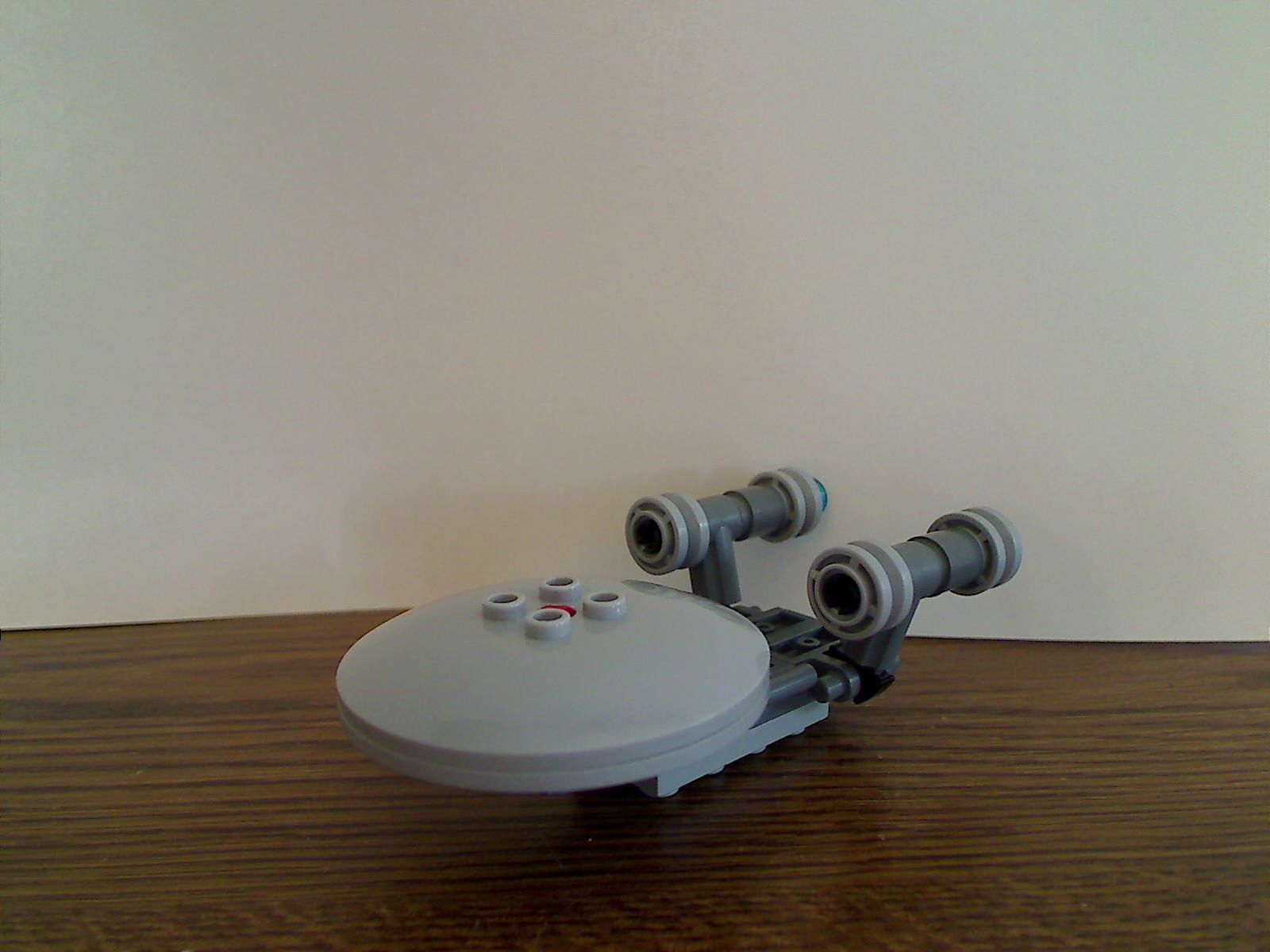 Mini Lego Starship Enterprise : 23 Steps (with Pictures) - Instructables