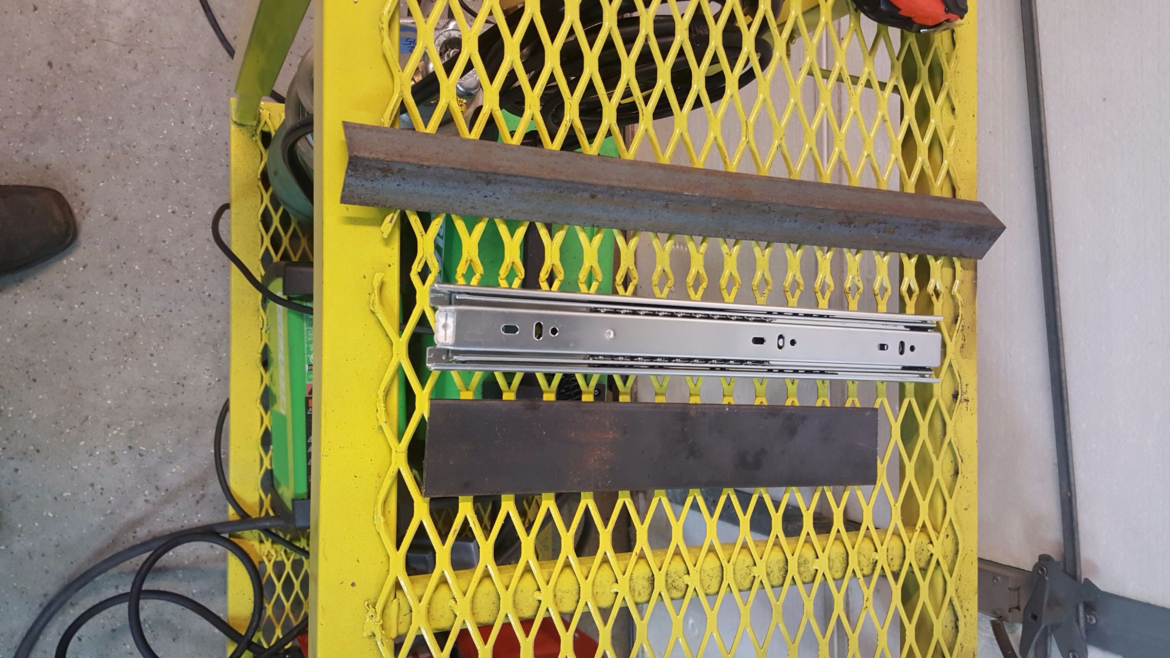 How to Make a Metal Drawer! : 10 Steps (with Pictures) - Instructables
