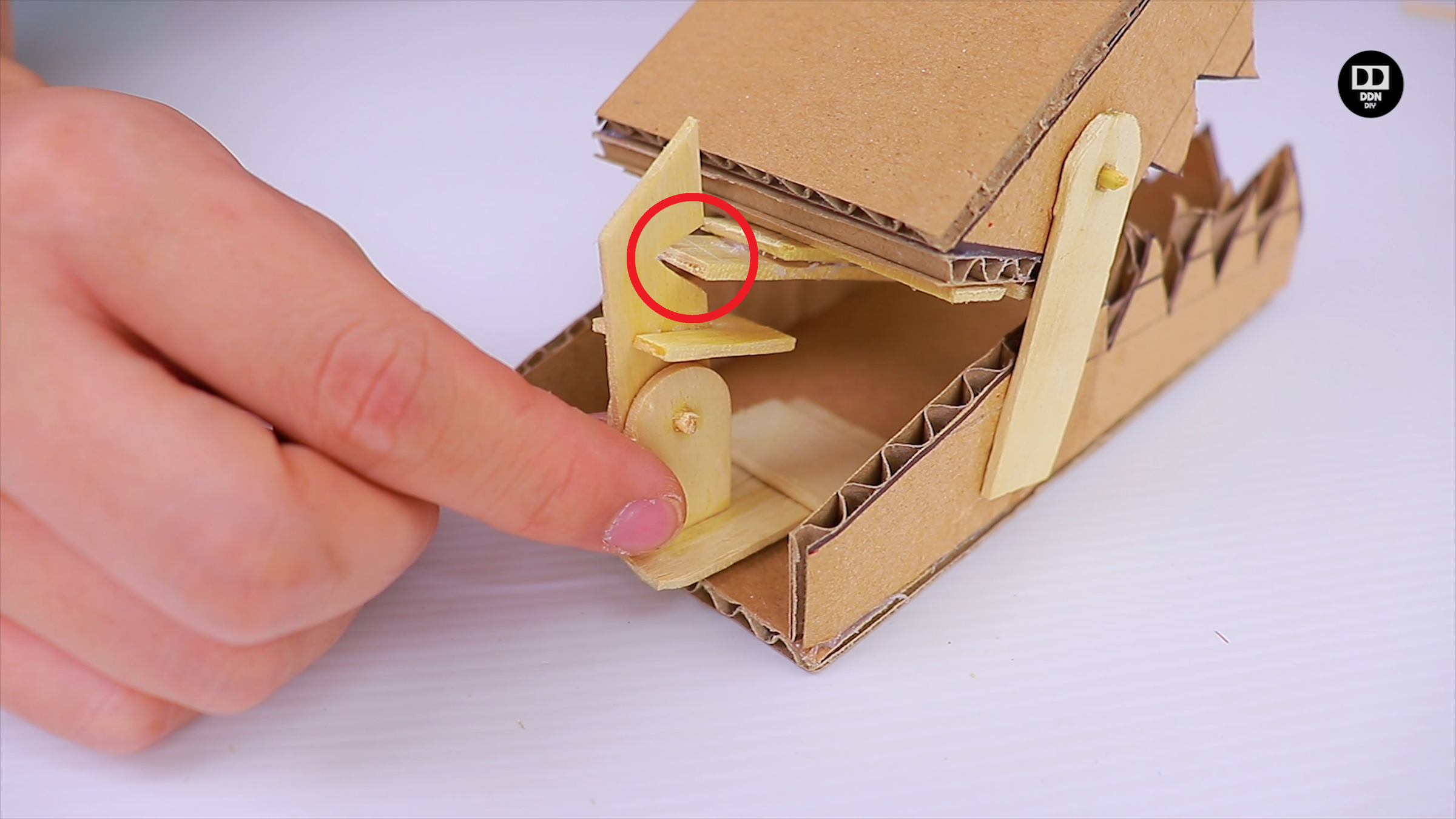 Make Simple Mouse Traps Toys From Cardboard : 10 Steps (with Pictures ...