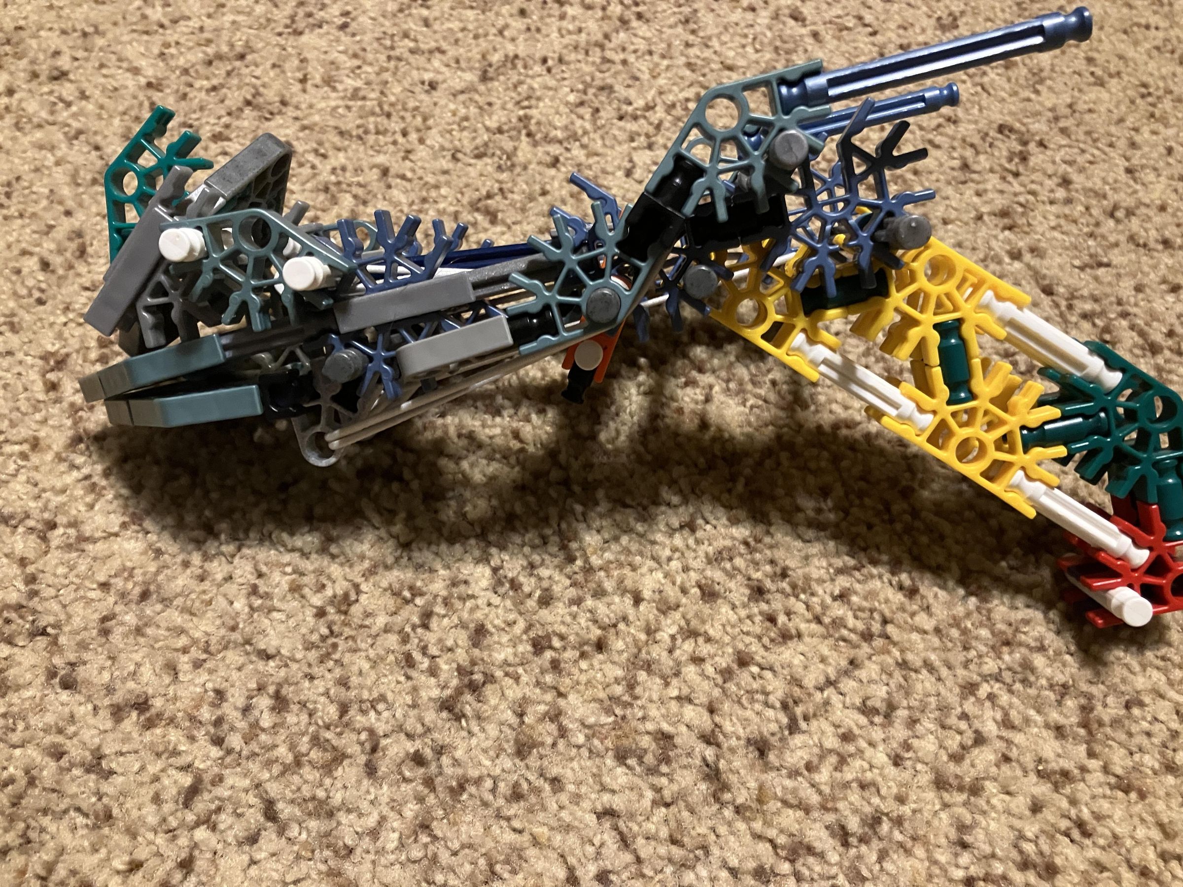 Eustace the Dragon, a K'nex Dragon Puppet : 7 Steps (with Pictures ...