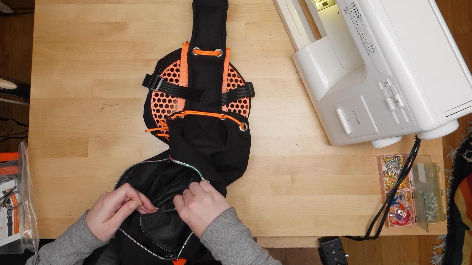 Backpack for Odd Jay's Robot : 5 Steps (with Pictures) - Instructables