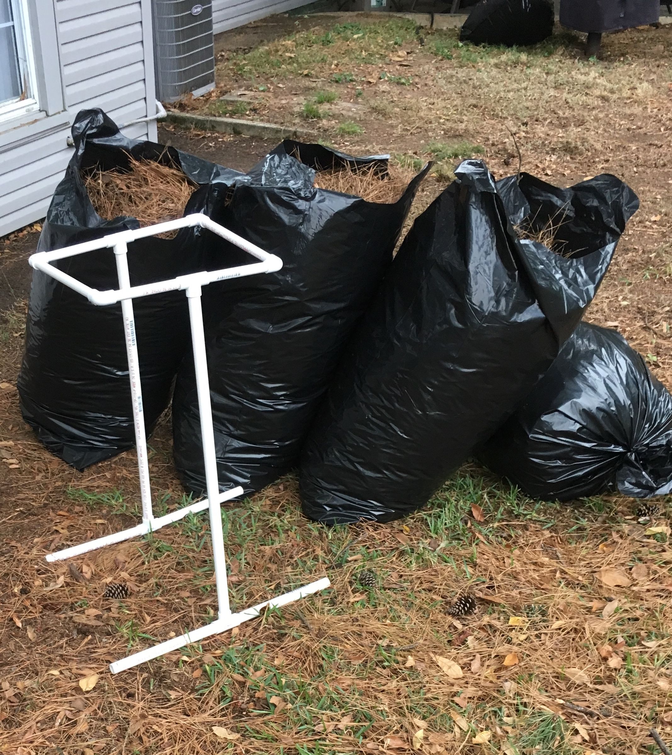Leaf Bag Stand/Holder : 5 Steps (with Pictures) - Instructables
