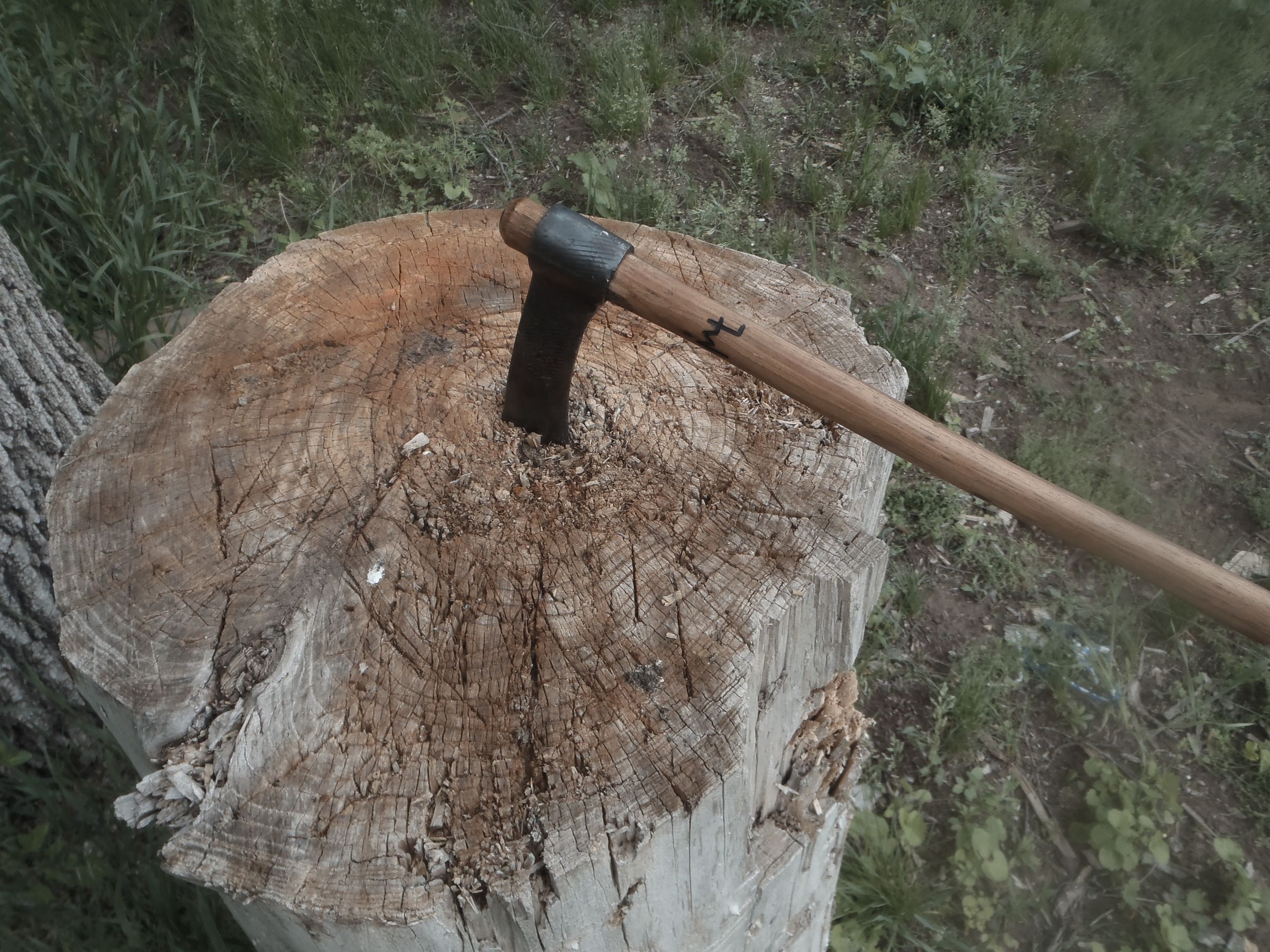 How to Make a Forge Welded Tomahawk - Instructables