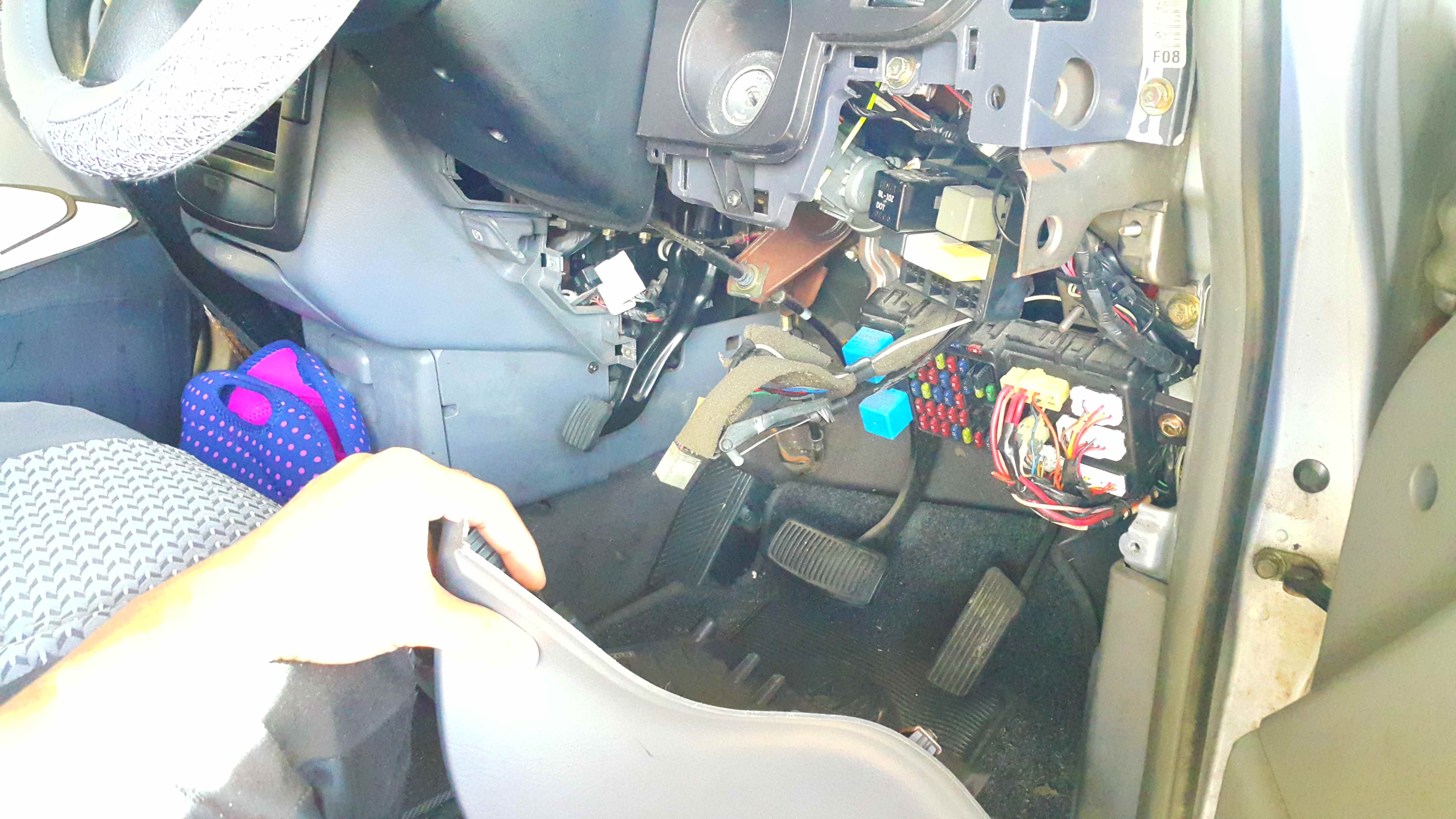 Car Remote Starter Installation! : 11 Steps - Instructables