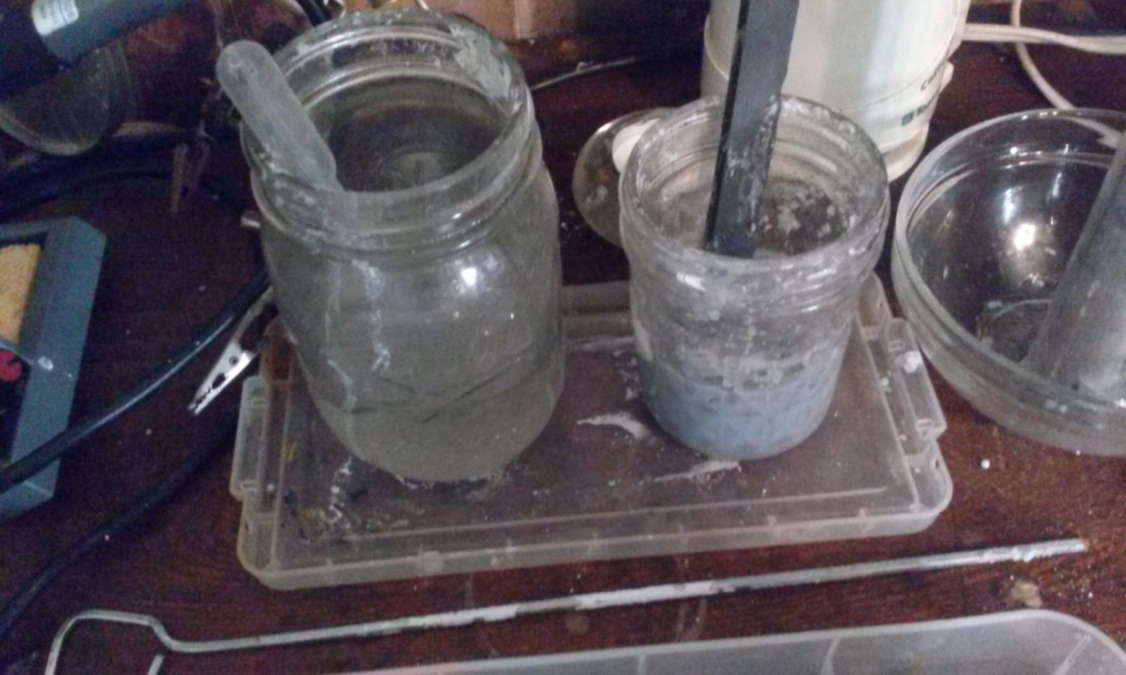 Junk Battery - 2.65v Rechargable Aluminum-Ion : 12 Steps (with Pictures ...