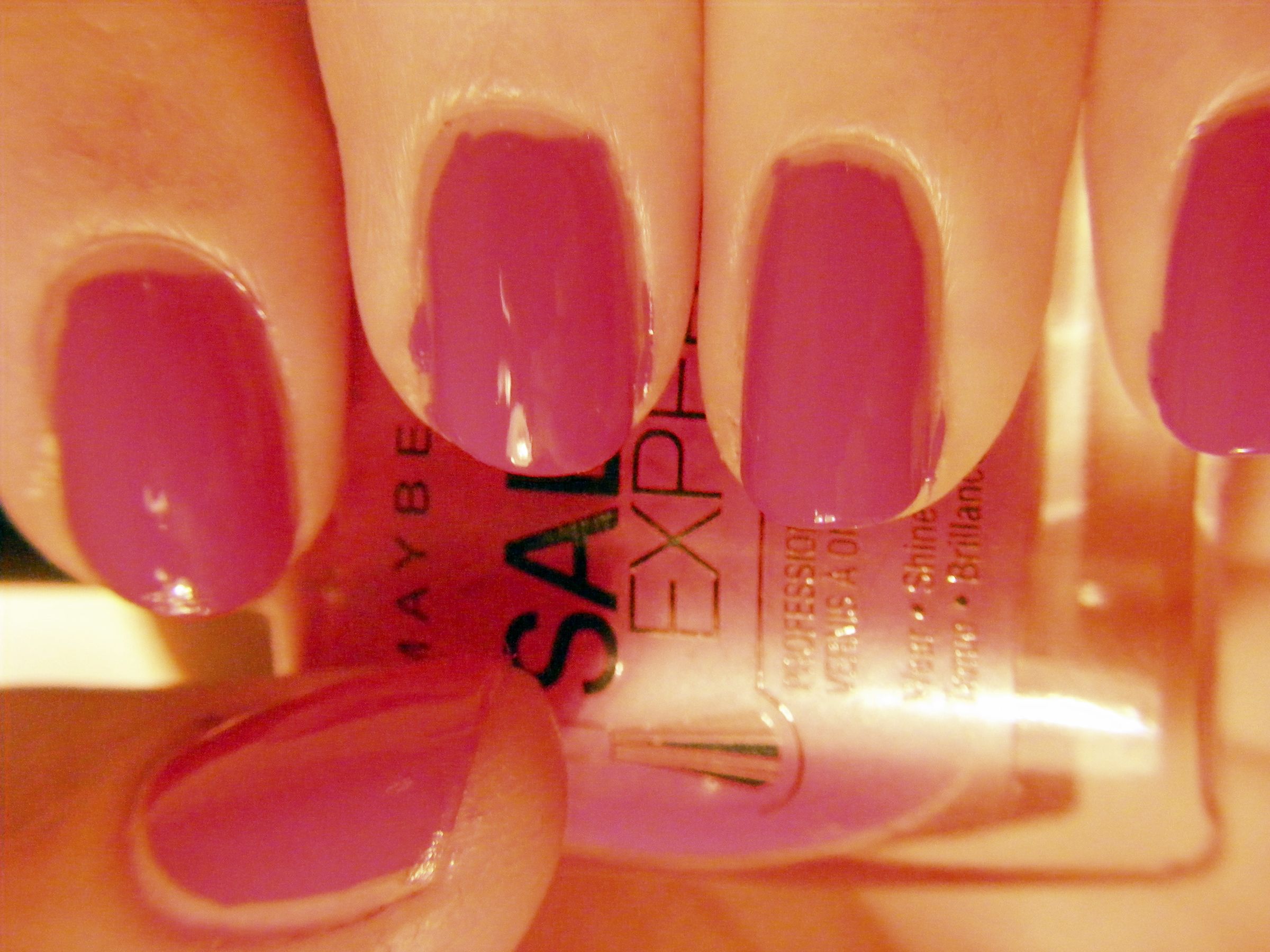 Sponge Manicure : 5 Steps - Instructables