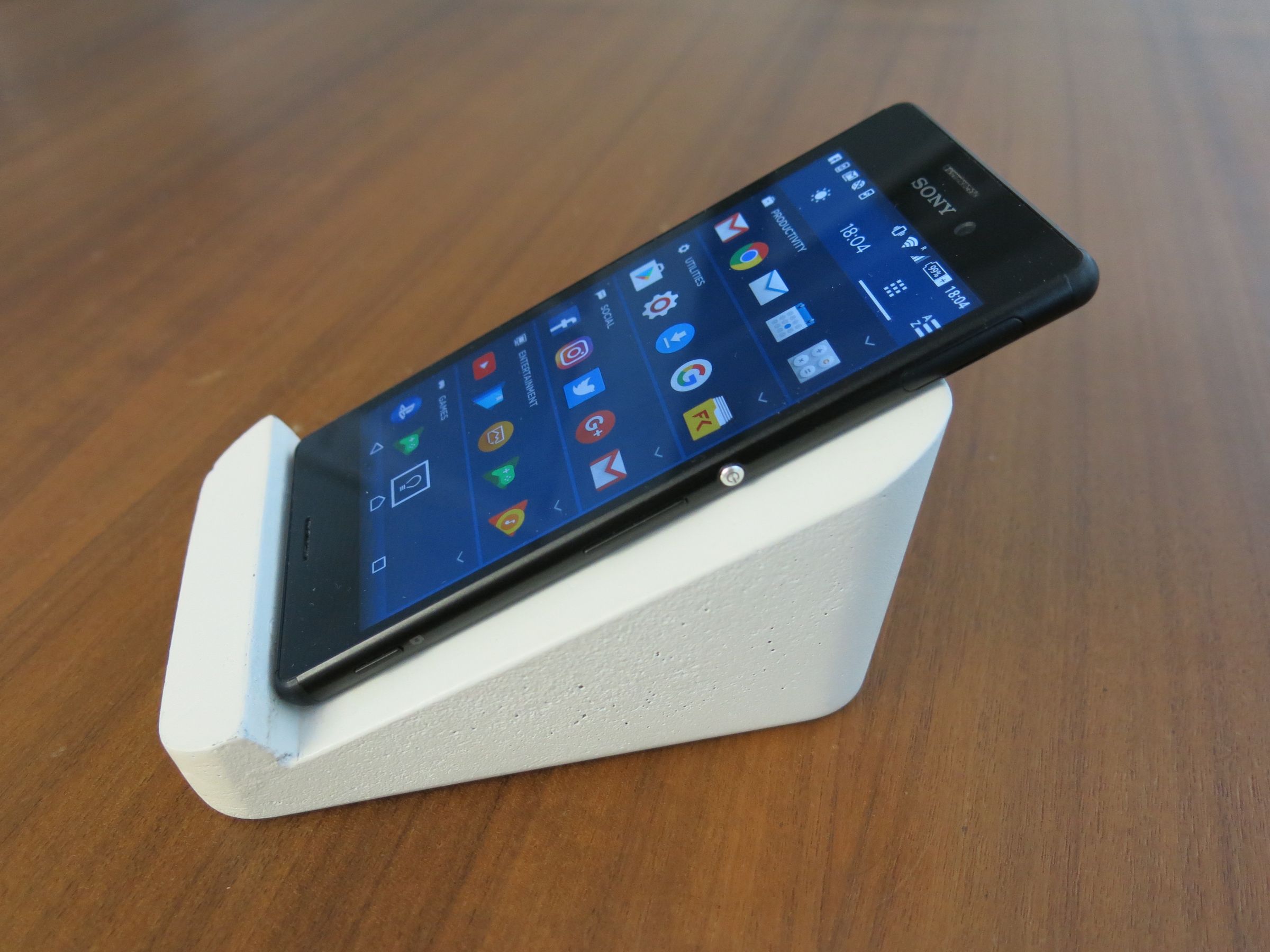 Easy Stylish Concrete Phone Stand : 12 Steps (with Pictures ...