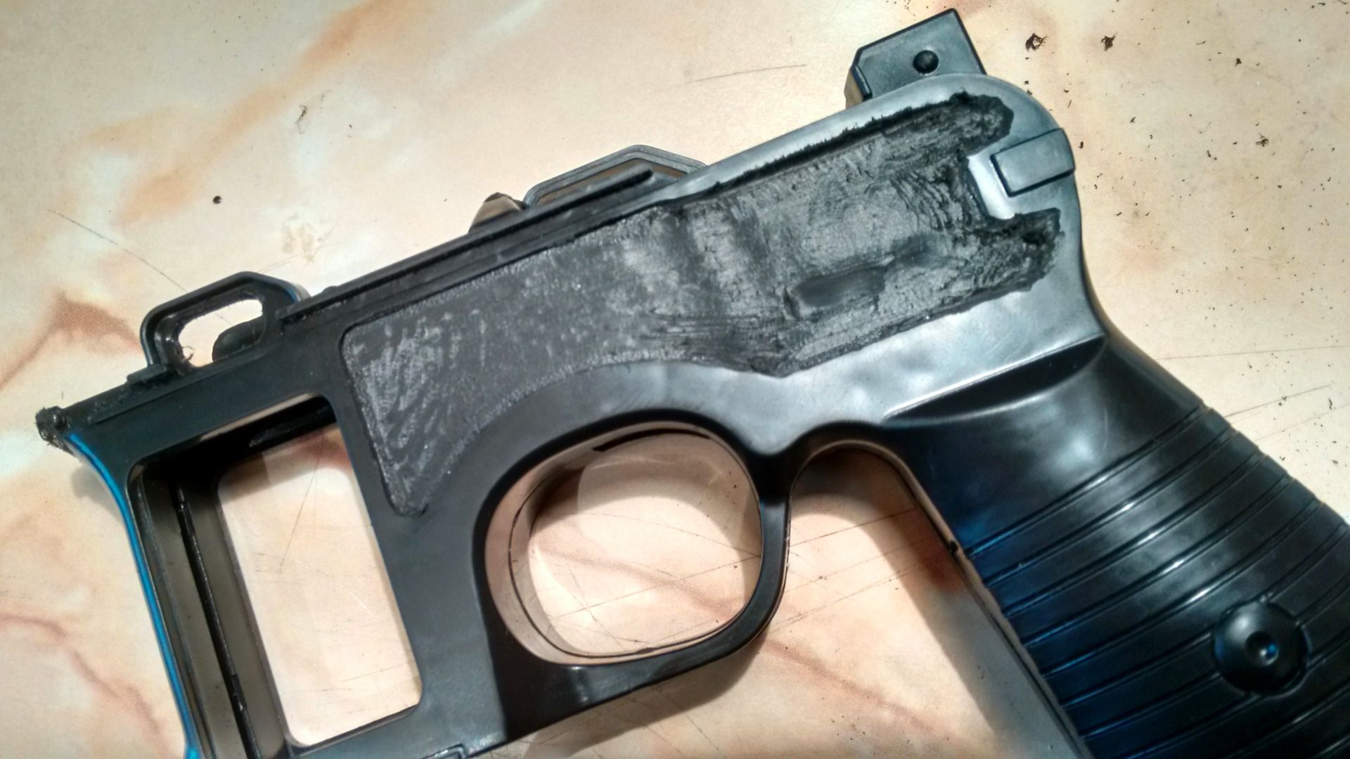 Bioshock Infinite Booker DeWitt's Broadsider/Mauser Pistol Replica : 14 ...