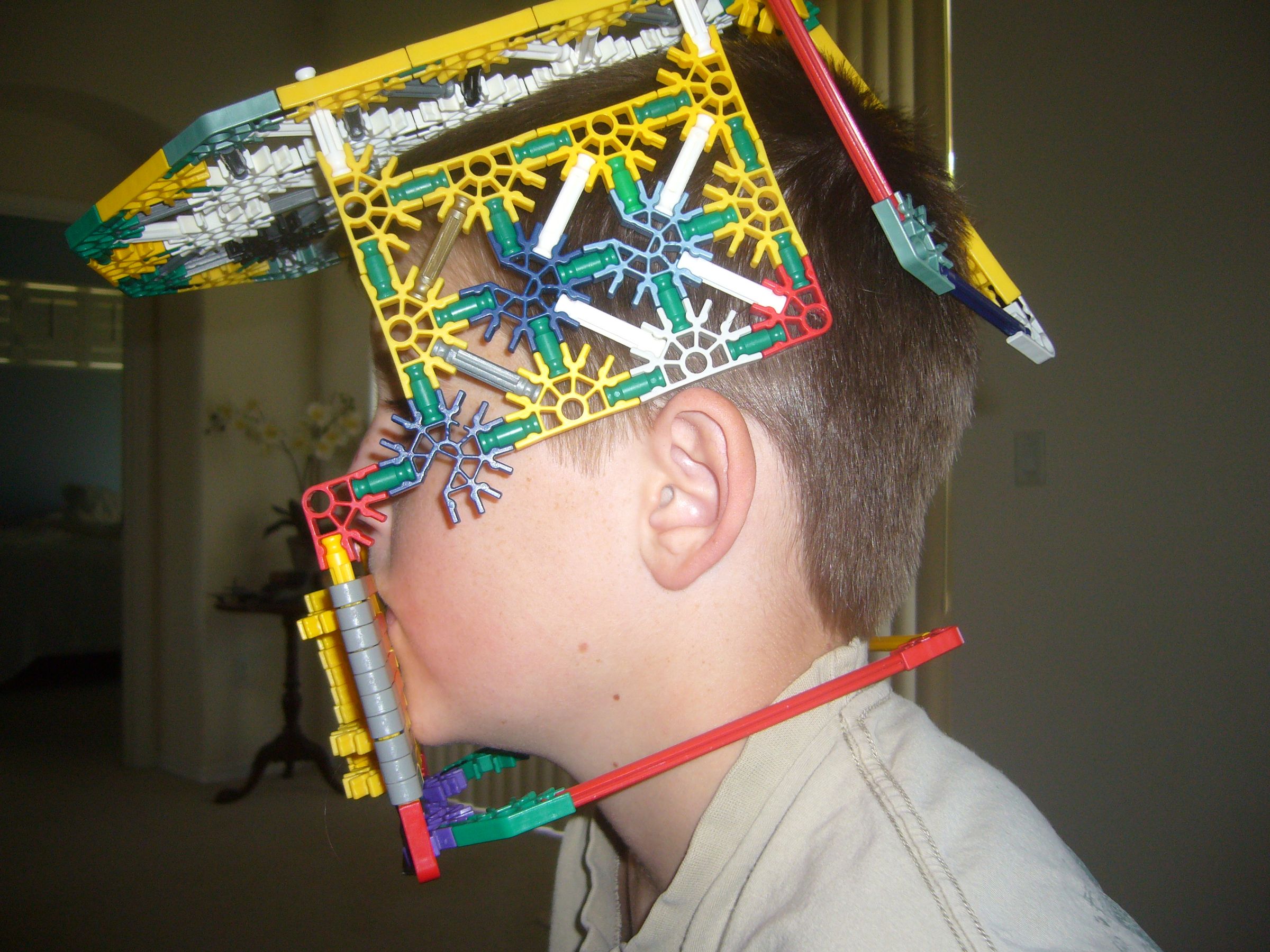 Knex Helmet : 5 Steps - Instructables
