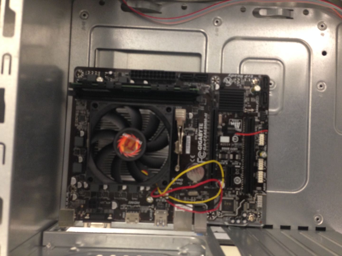 How to Build a PC : 13 Steps (with Pictures) - Instructables