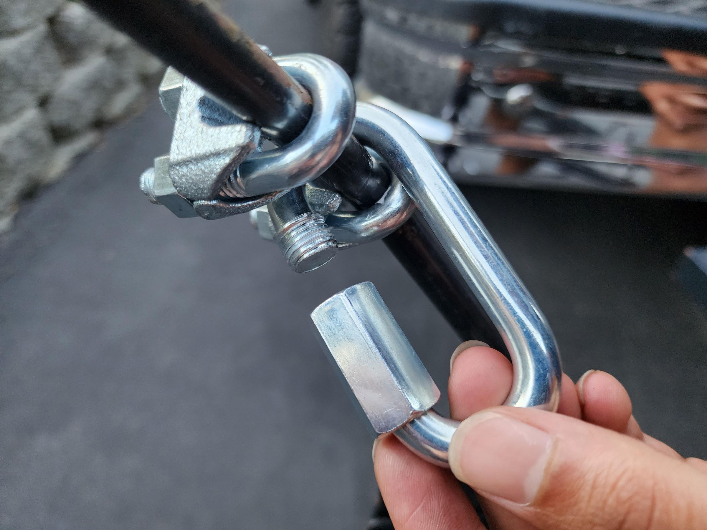 DIY Winch Assisted Motorcycle Hitch Carrier (No-Weld) : 6 Steps (with ...